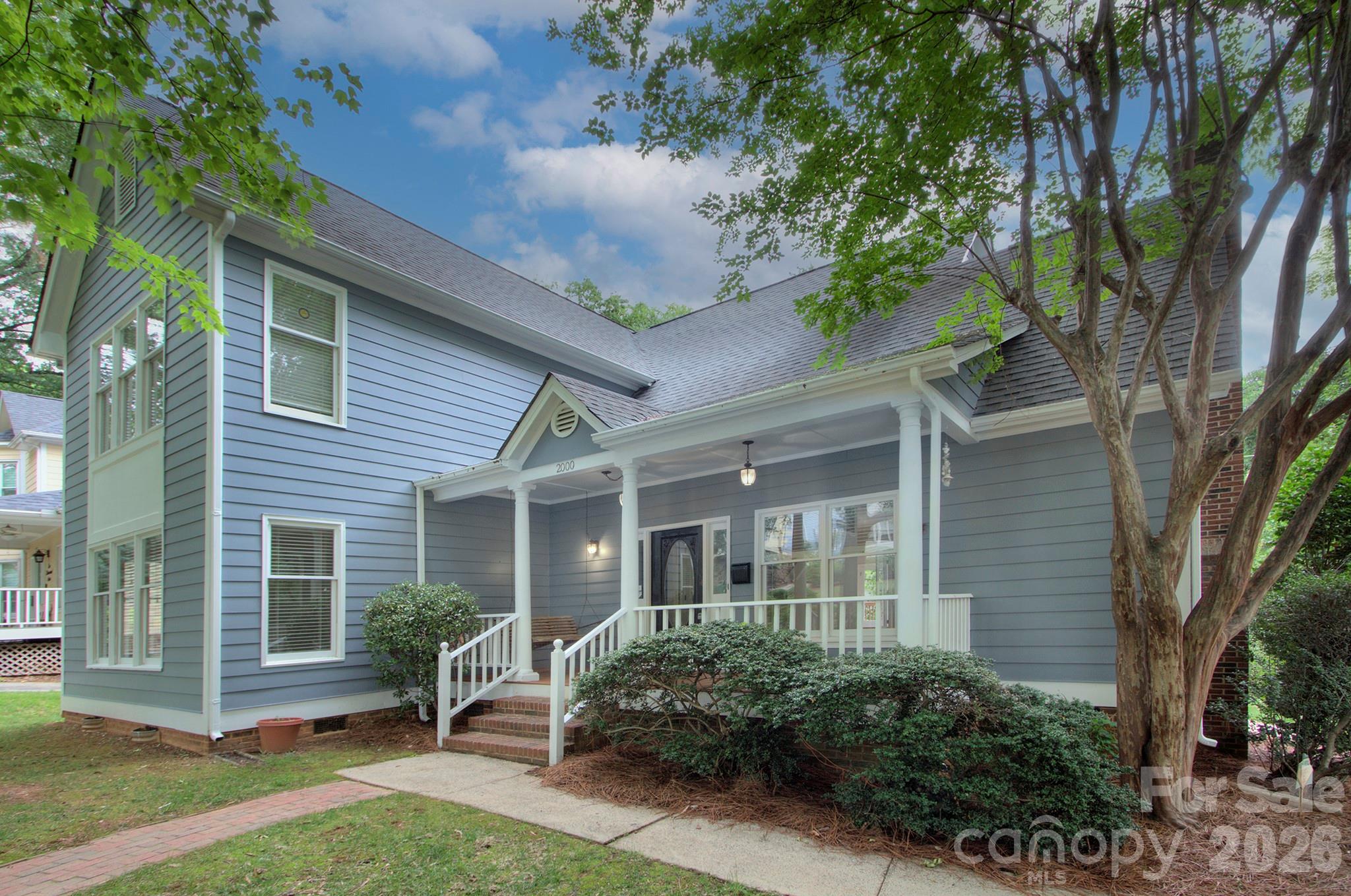Home for sale at 2000 Victorian Place, Charlotte, NC — photo 1 of 34