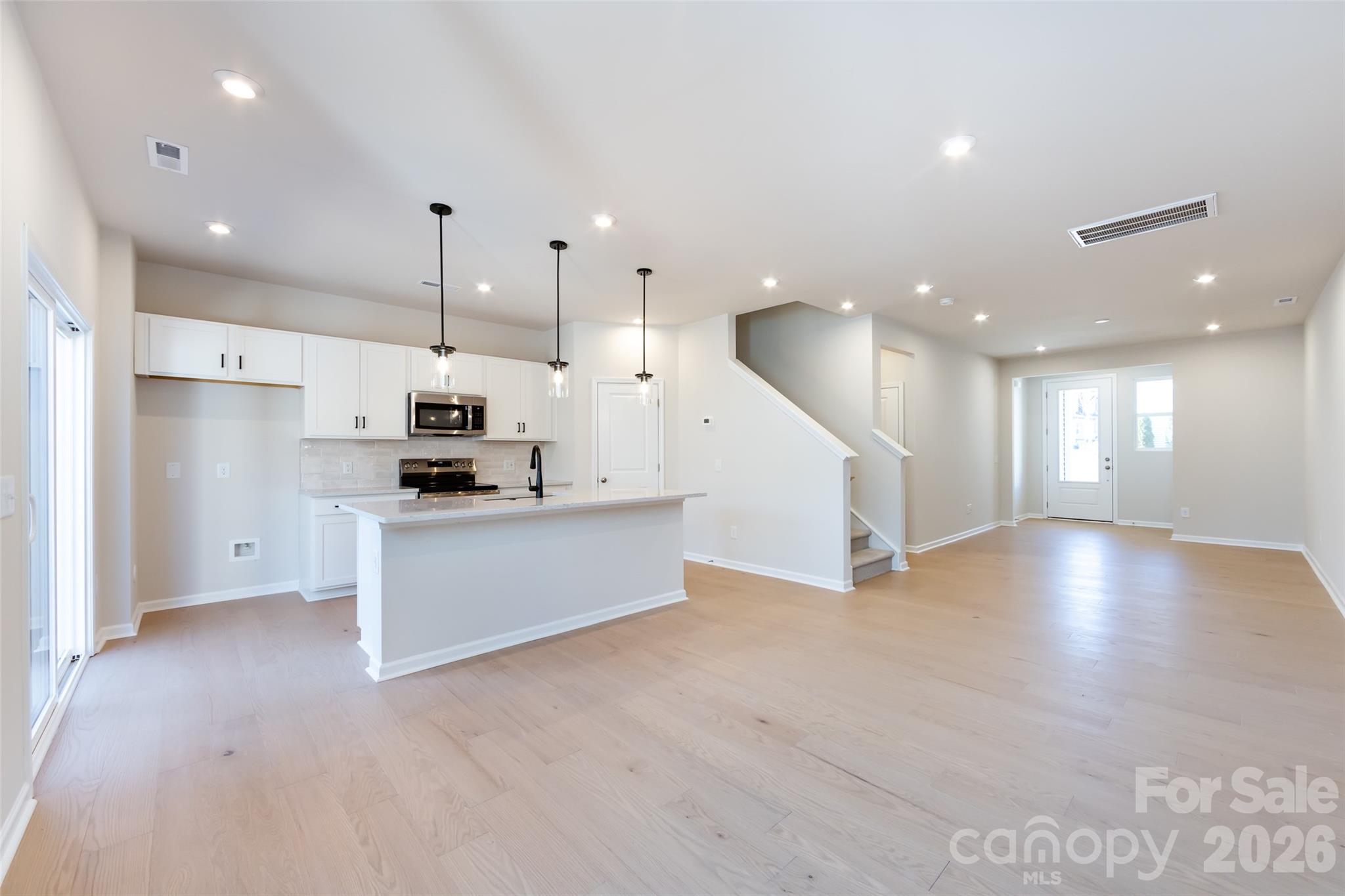 Photo 12 of 6005 Longar Lane, Charlotte, NC
