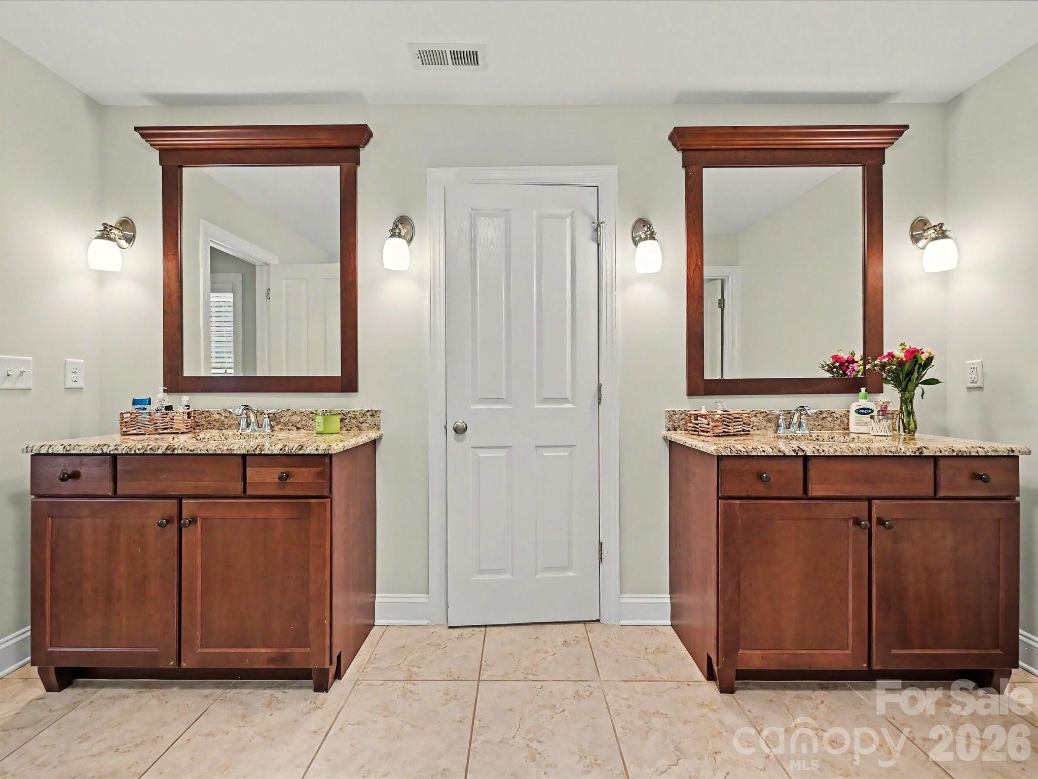Photo 24 of 9643 Hampton Oaks Lane, Charlotte, NC