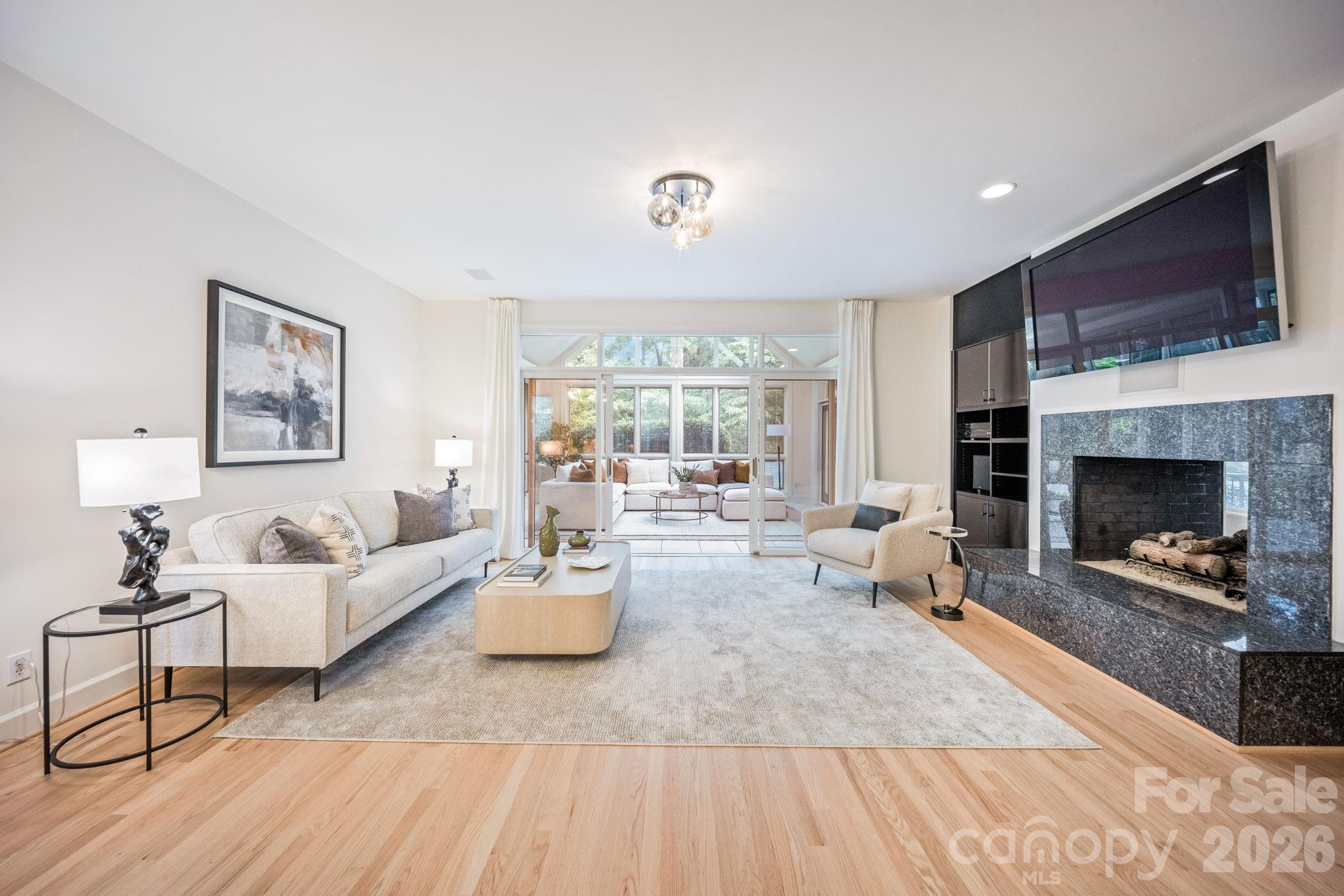 Photo 4 of 5901 Marsailles Court, Charlotte, NC