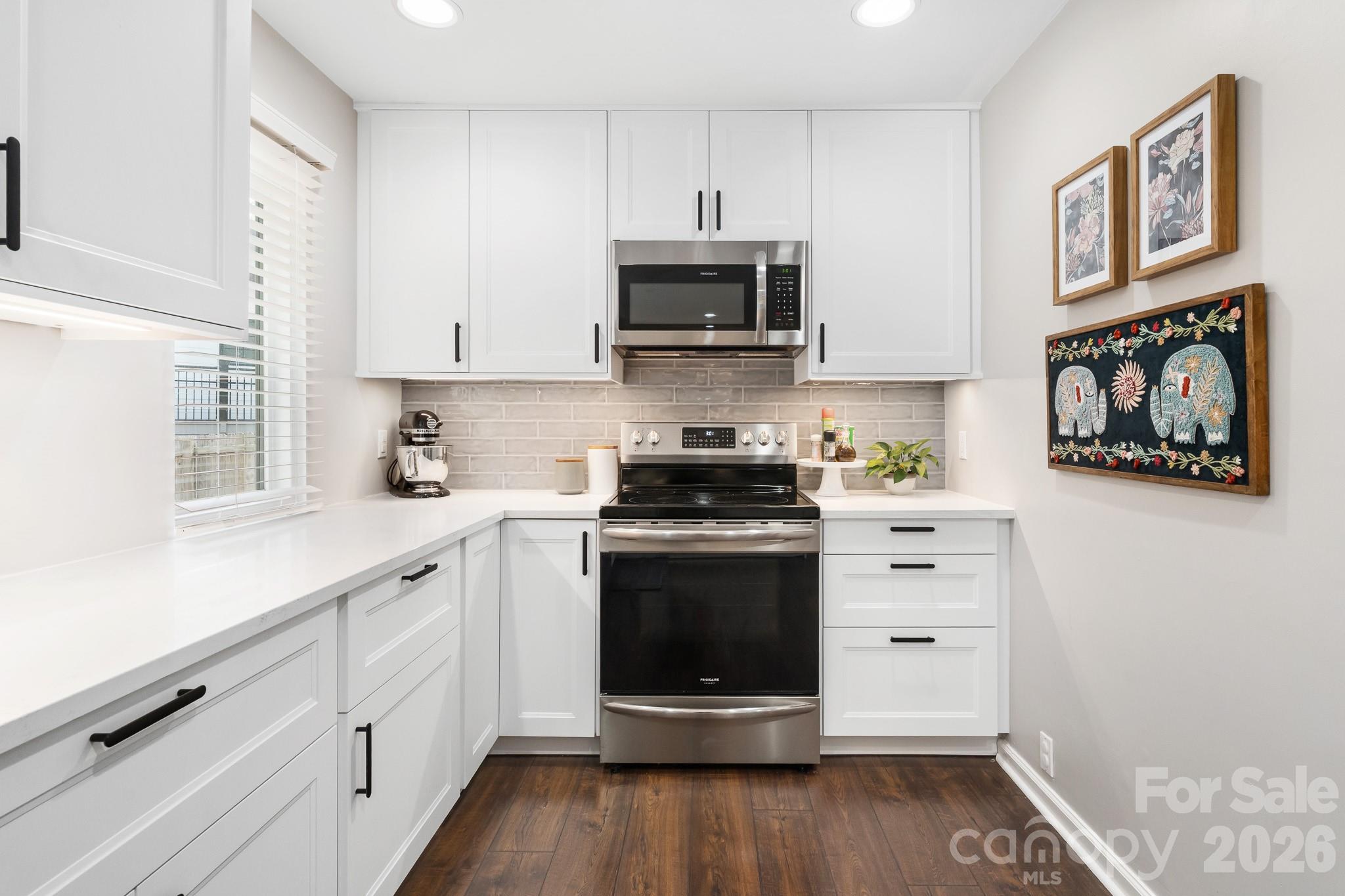 Photo 9 of 8700 Lorraine Drive, Charlotte, NC