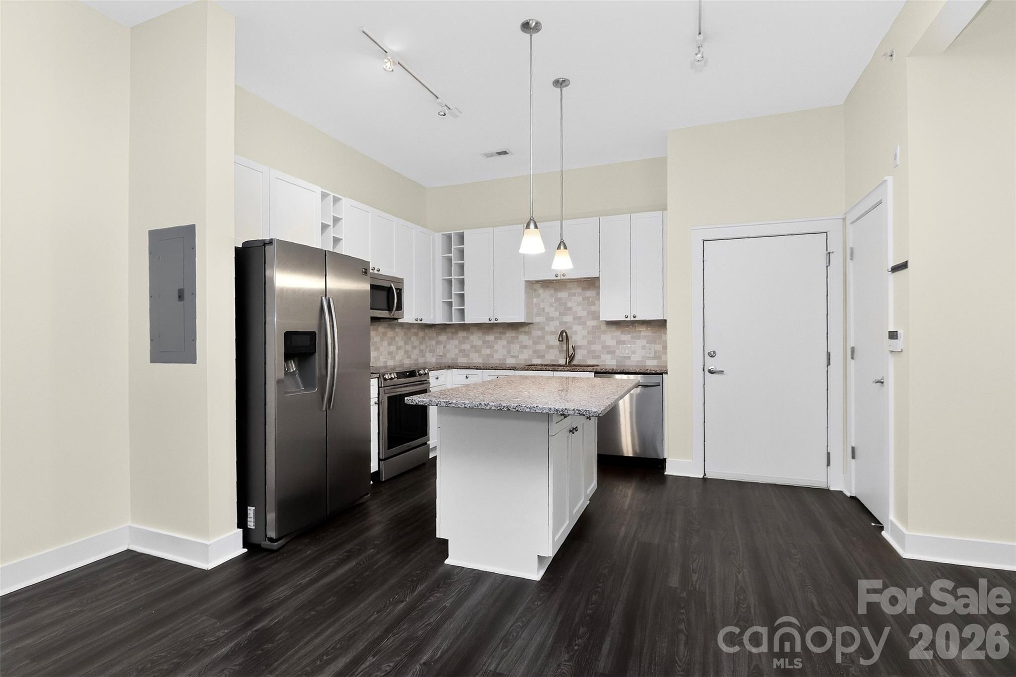 Photo 8 of 716 N Davidson Street, Charlotte, NC
