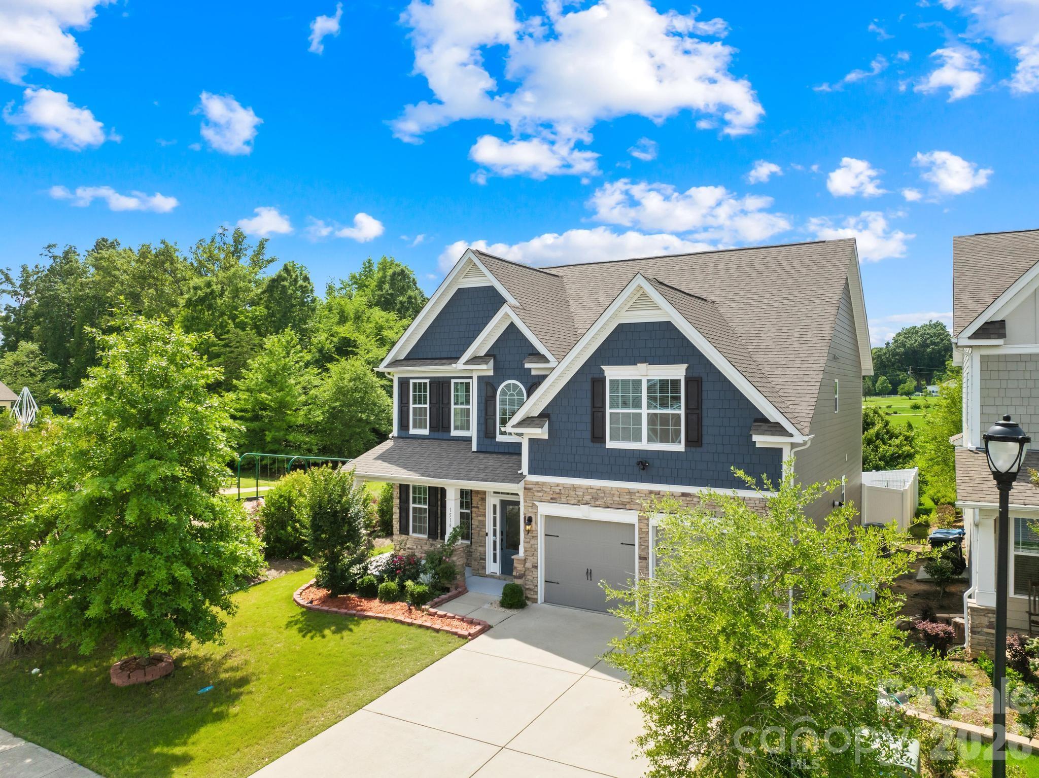 Photo 4 of 1518 Fieldwood Drive, Fort Mill, SC