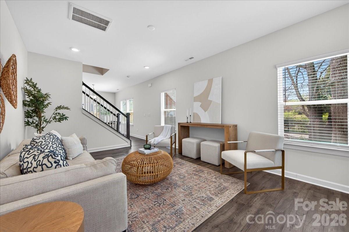 2032 Mandarin Boulevard, Charlotte, NC - photo 7 of 34