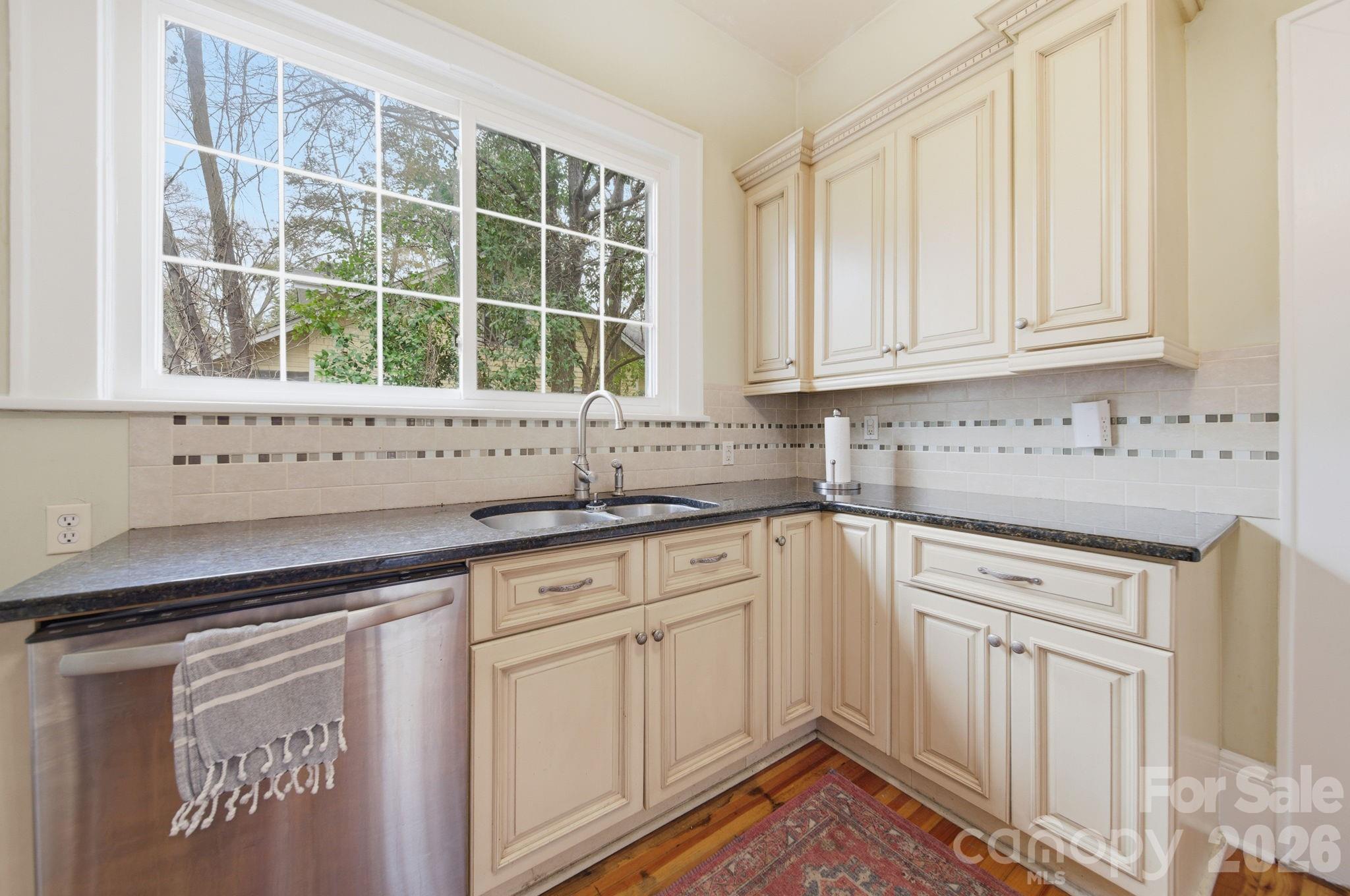 707 S York Street, Gastonia, NC - photo 16 of 39