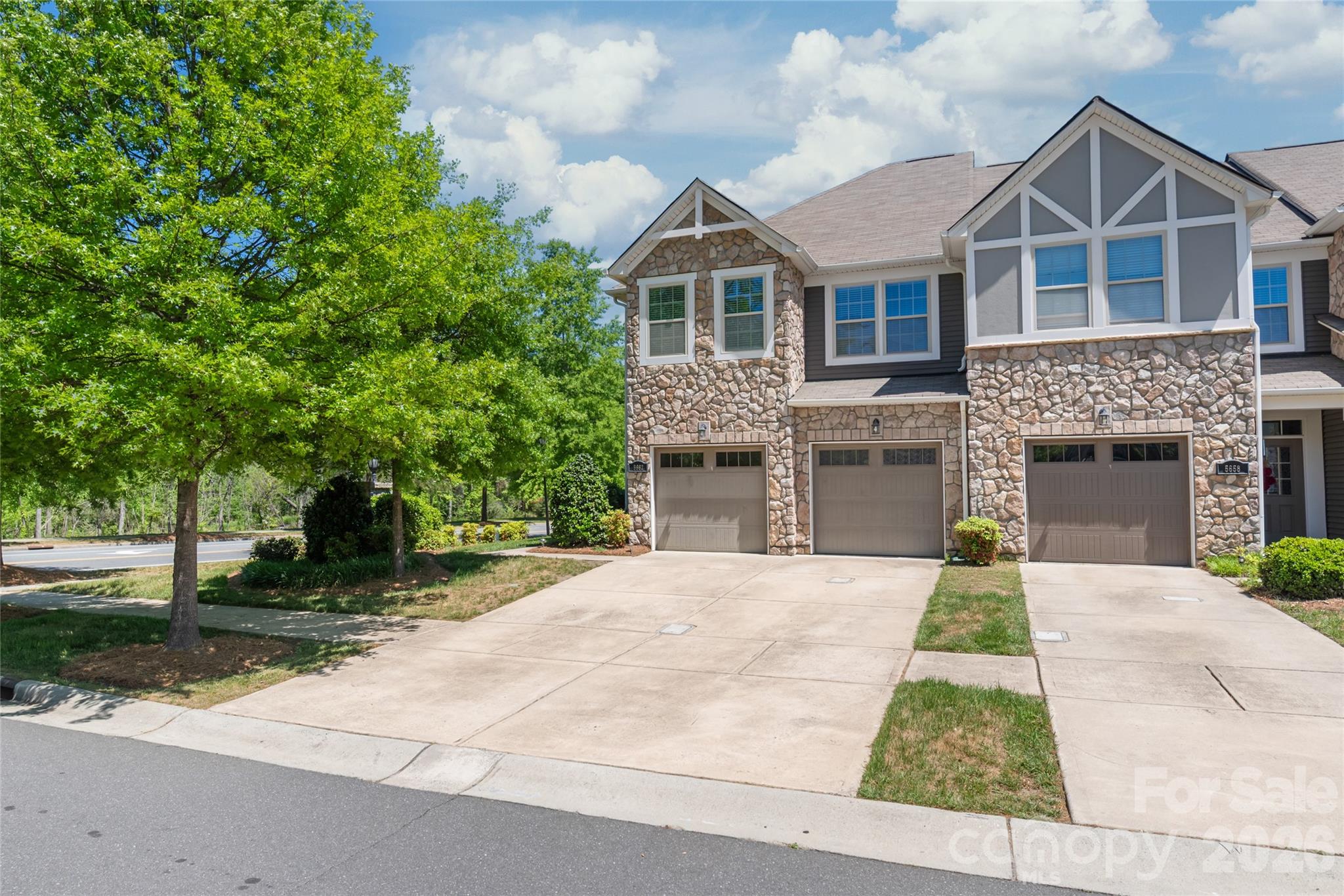 5662 Stonewells Drive, Charlotte, NC - photo 36 of 37