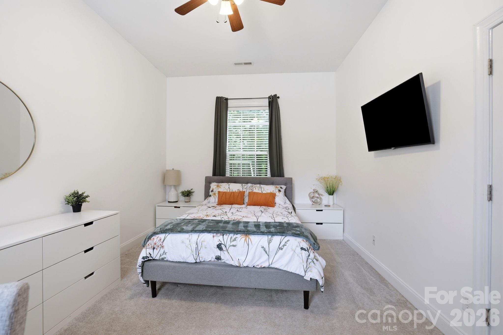 Photo 9 of 8636 Sagekirk Court, Charlotte, NC