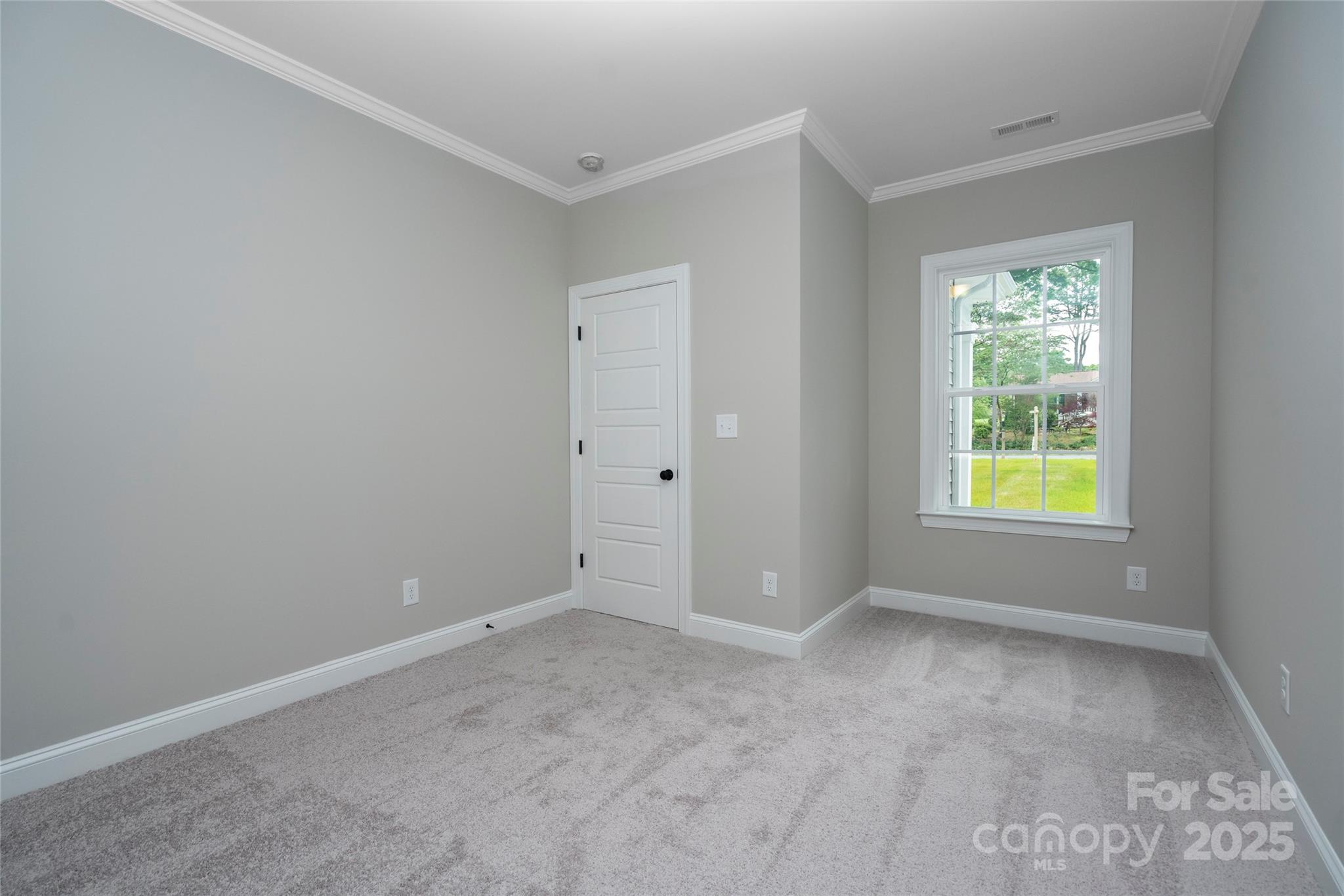 Photo 13 of 1721 Balfour Lane, Charlotte, NC