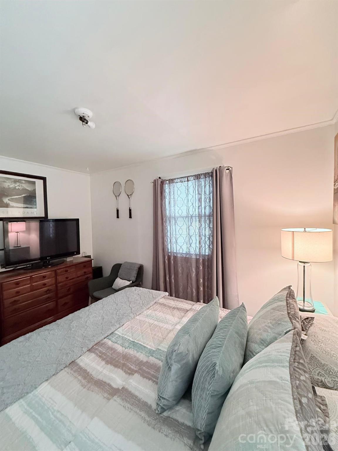 4937 S Tryon Street, Charlotte, NC - photo 11 of 13