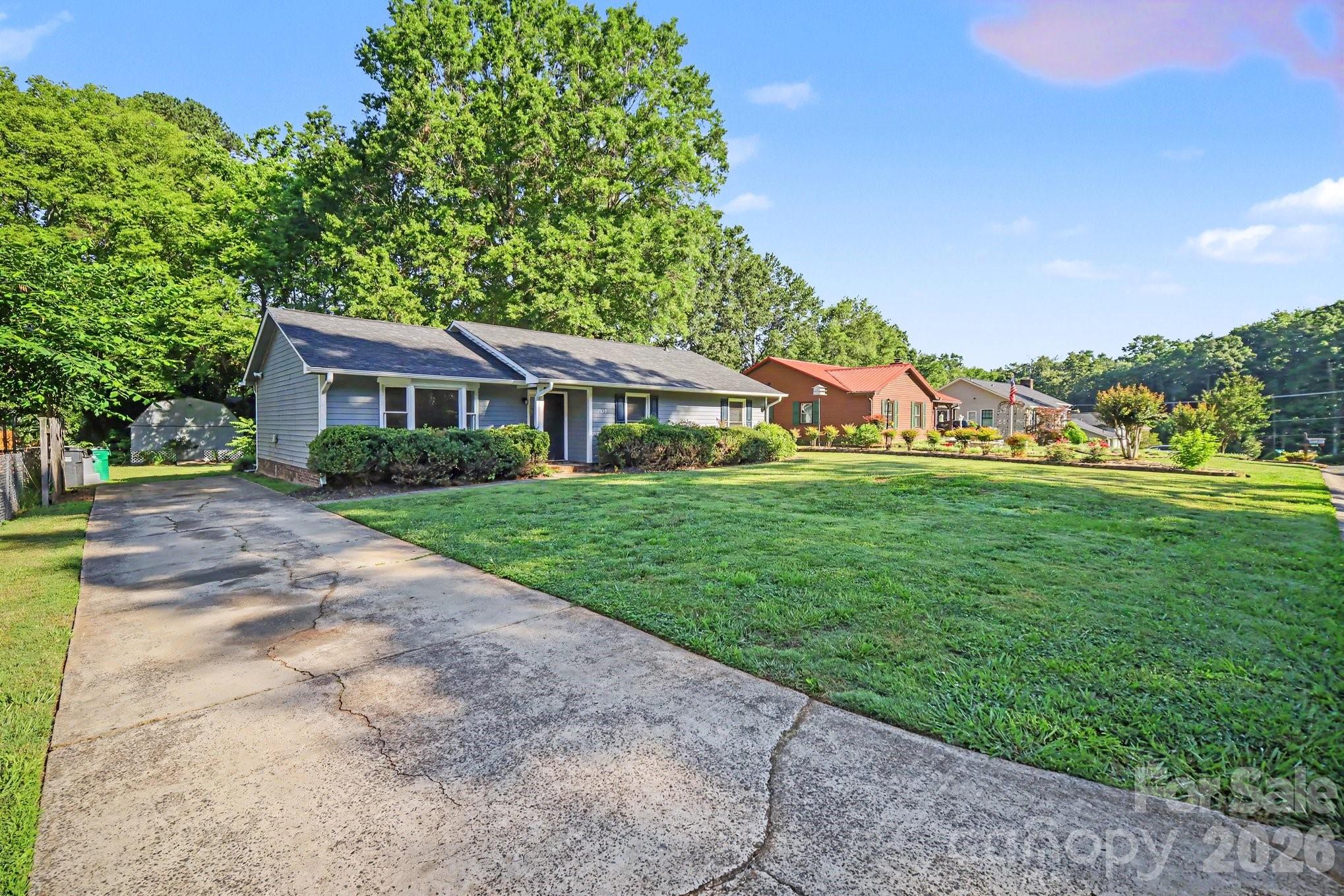 Photo 5 of 1530 Teddington Drive, Charlotte, NC
