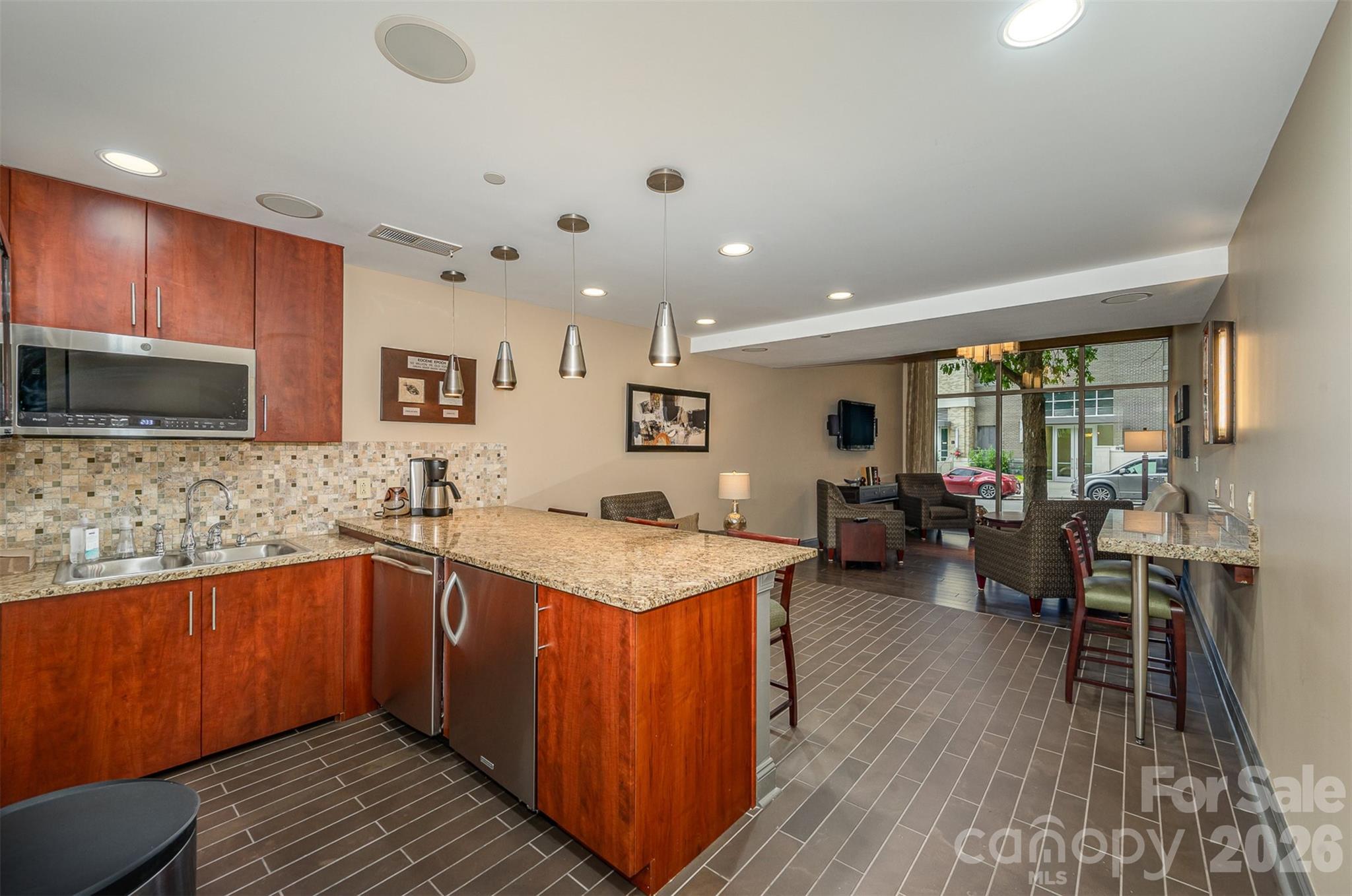 Photo 32 of 701 Royal Court508, Charlotte, NC