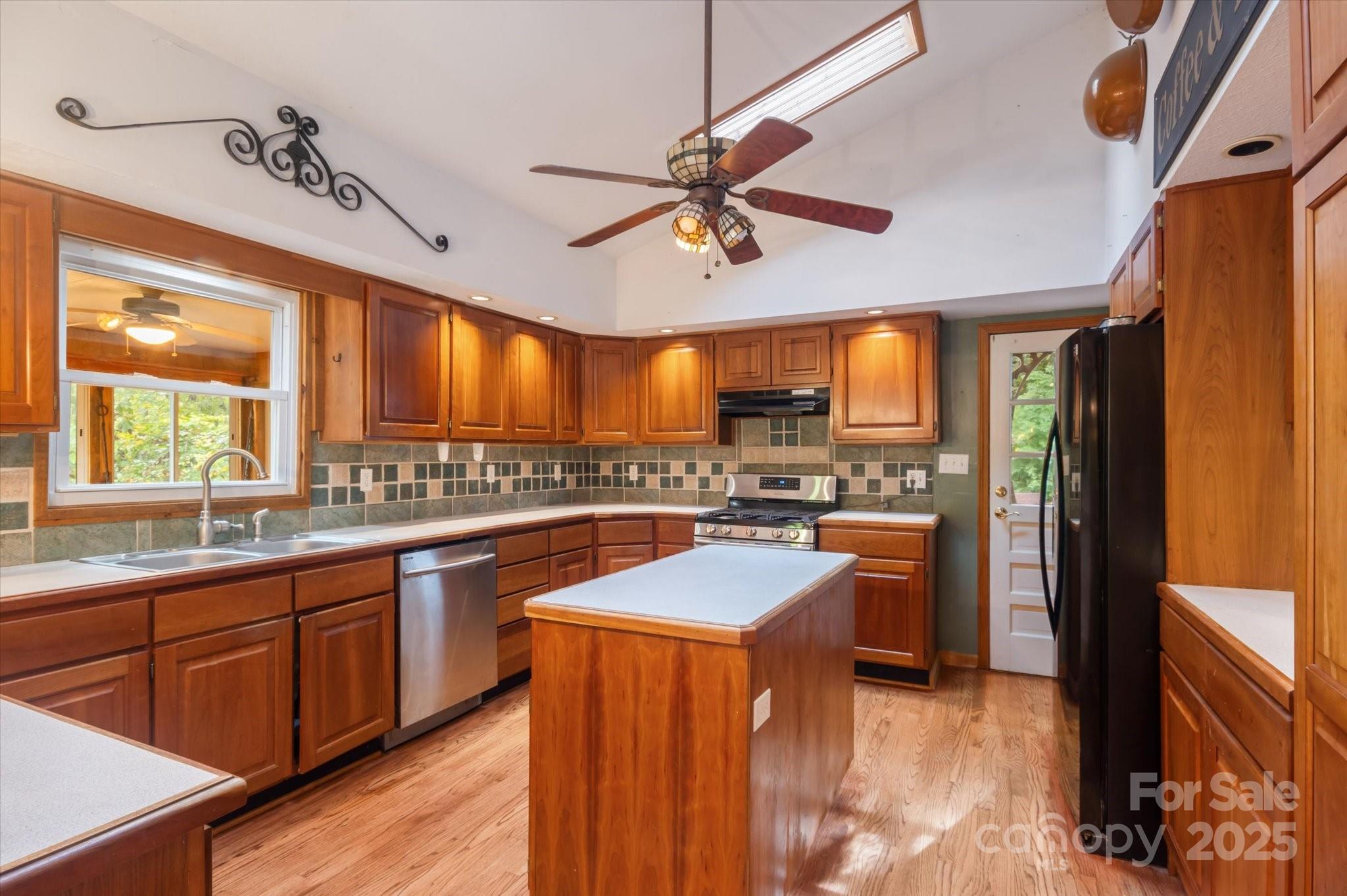 89 Quiet Pond Lane, Pisgah Forest, NC - photo 15 of 49