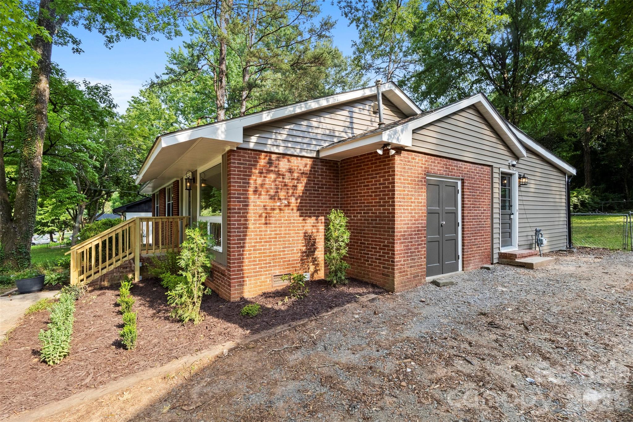 Photo 36 of 3840 Colebrook Road, Charlotte, NC