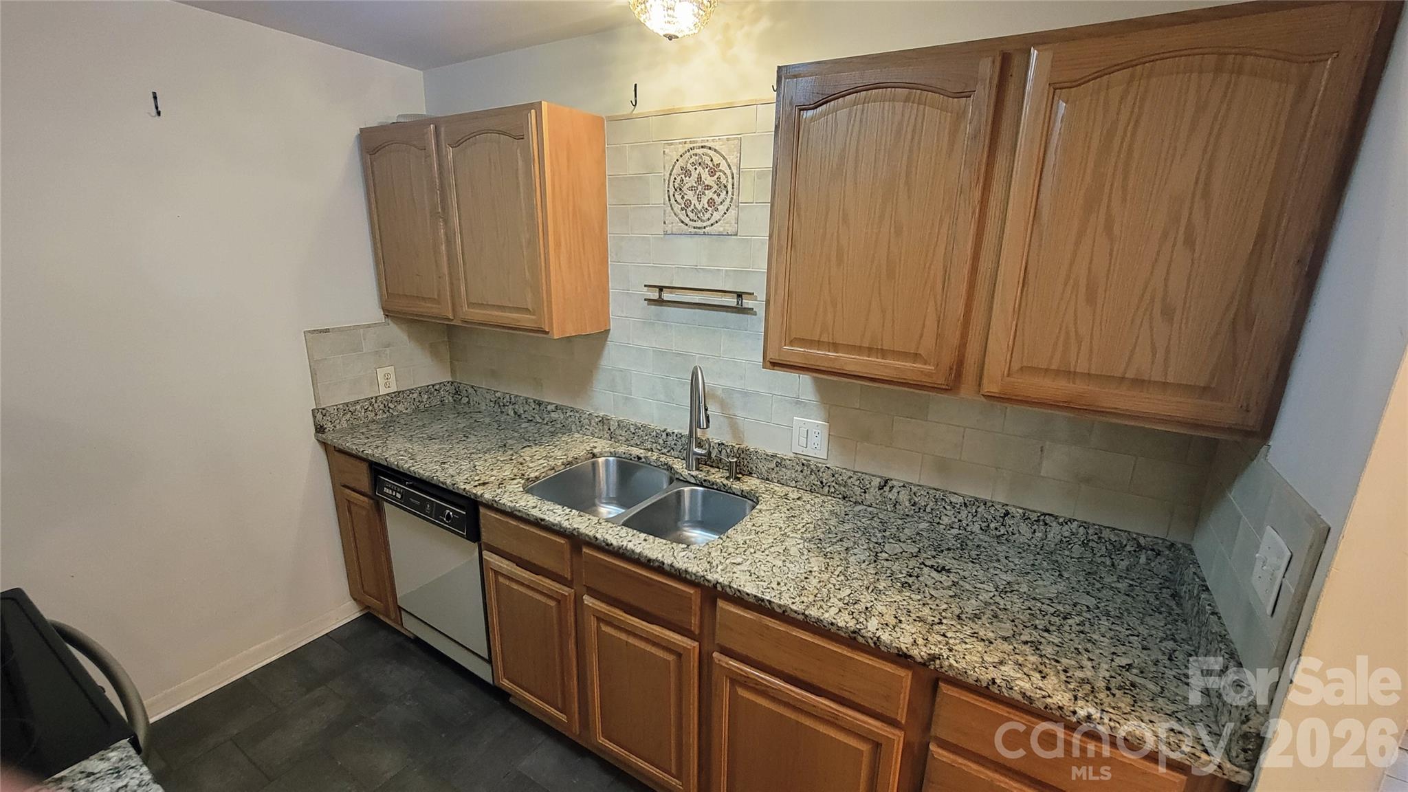 Photo 8 of 1323 Queens Road320, Charlotte, NC