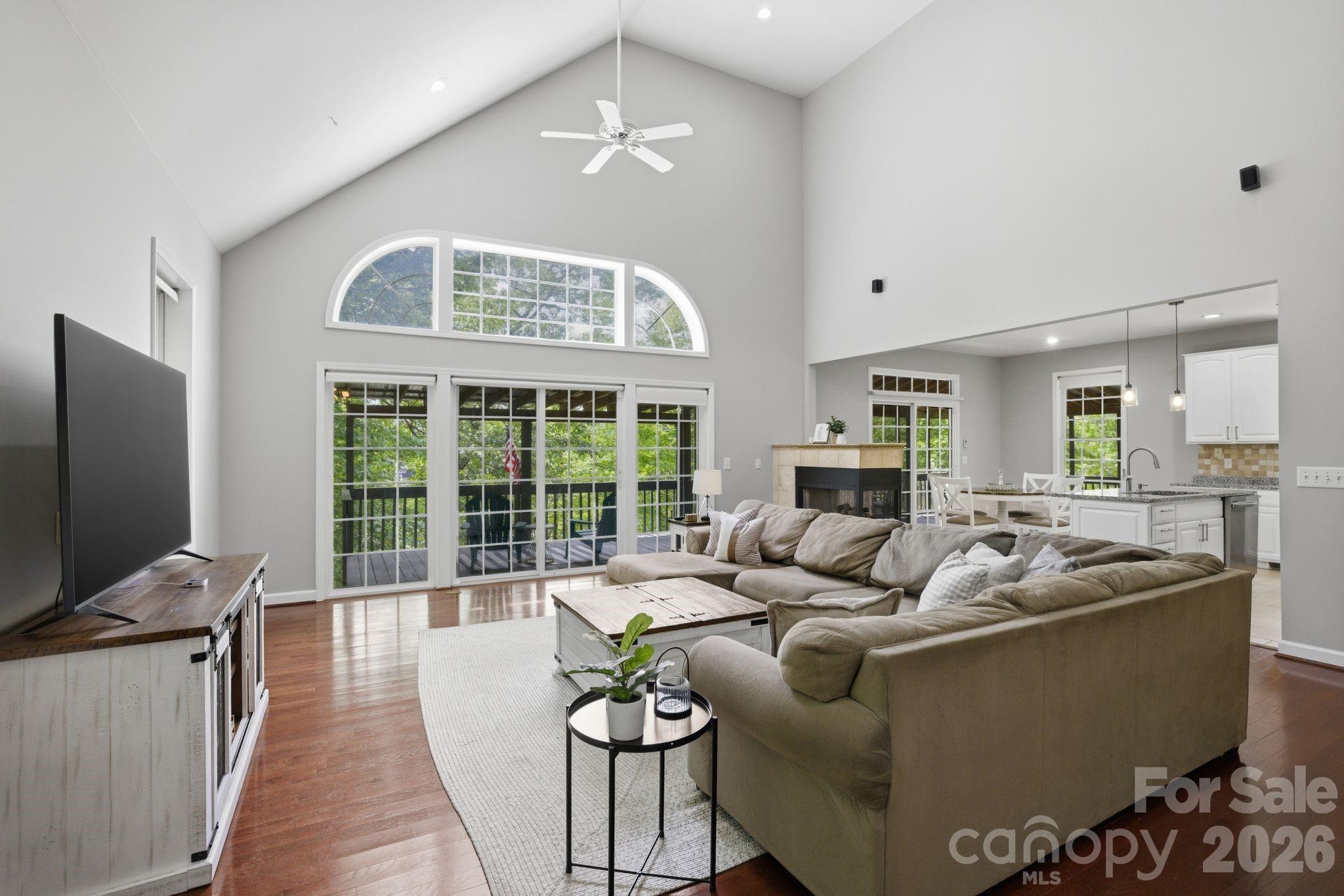 424 Mountain Harbor Drive, Lexington, NC - photo 9 of 48