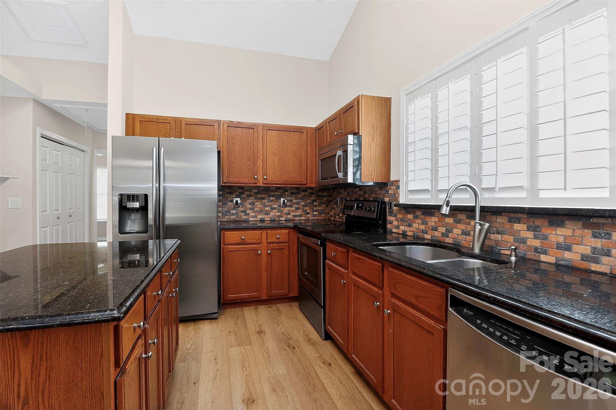 Photo 17 of 7022 Duchamp Drive, Charlotte, NC