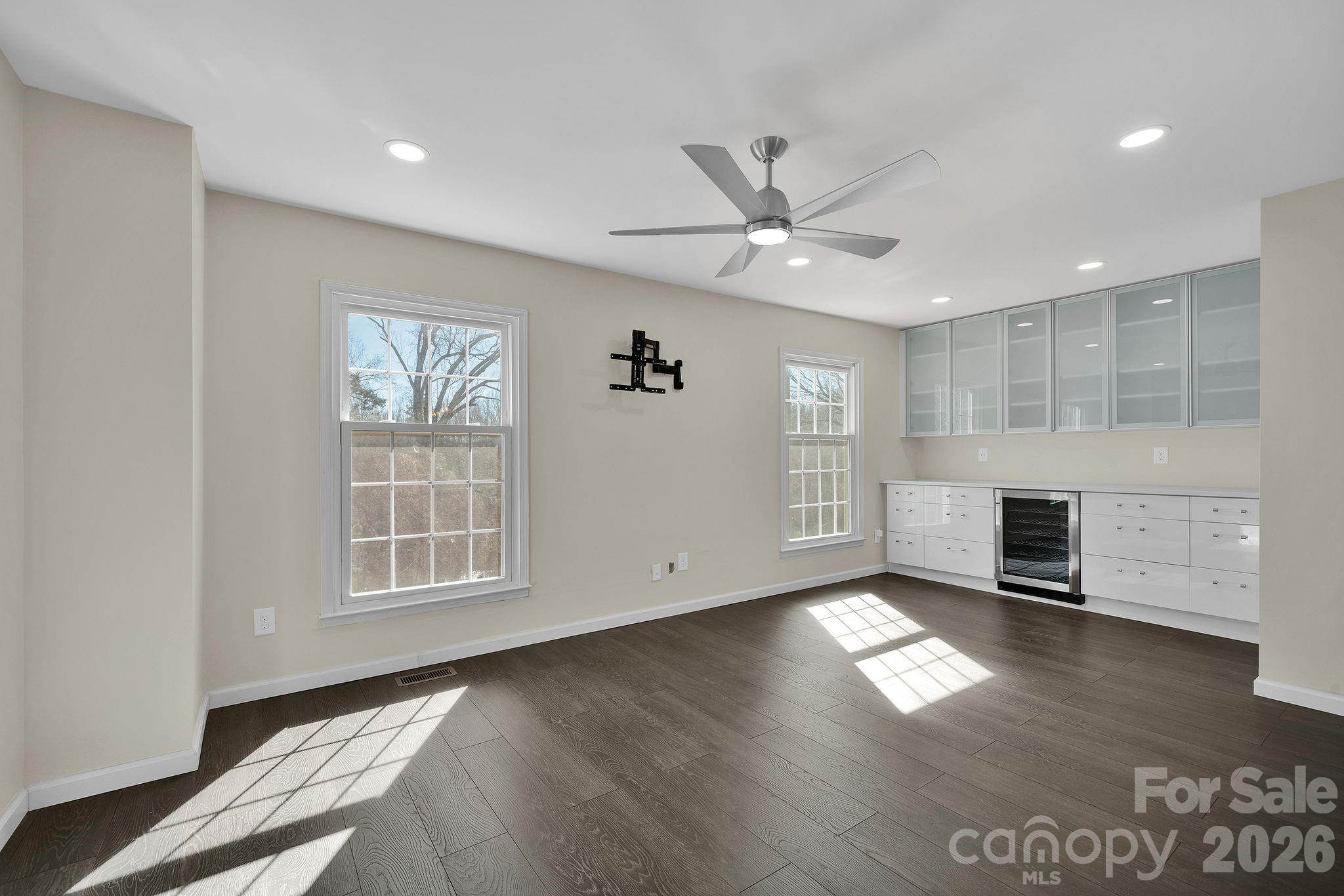 Photo 16 of 8308 Knights Bridge Road, Charlotte, NC
