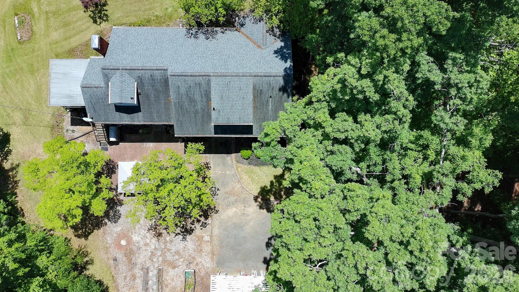 951 Dodson Mill Road, Pilot Mountain, NC - photo 42 of 49