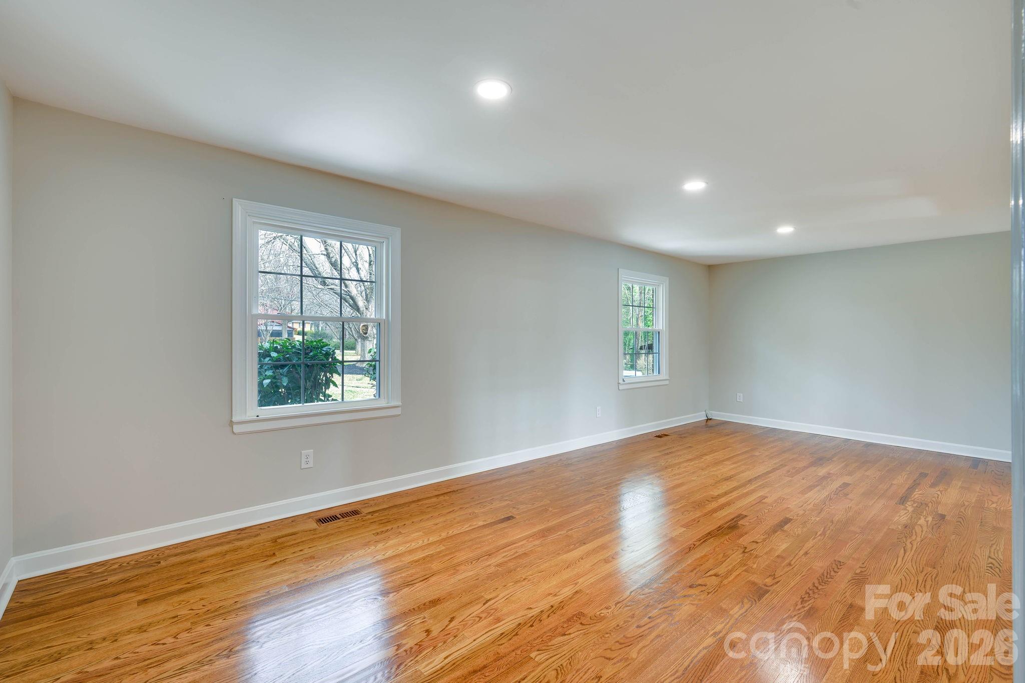 Photo 16 of 110 Scottsmoor Drive, Charlotte, NC