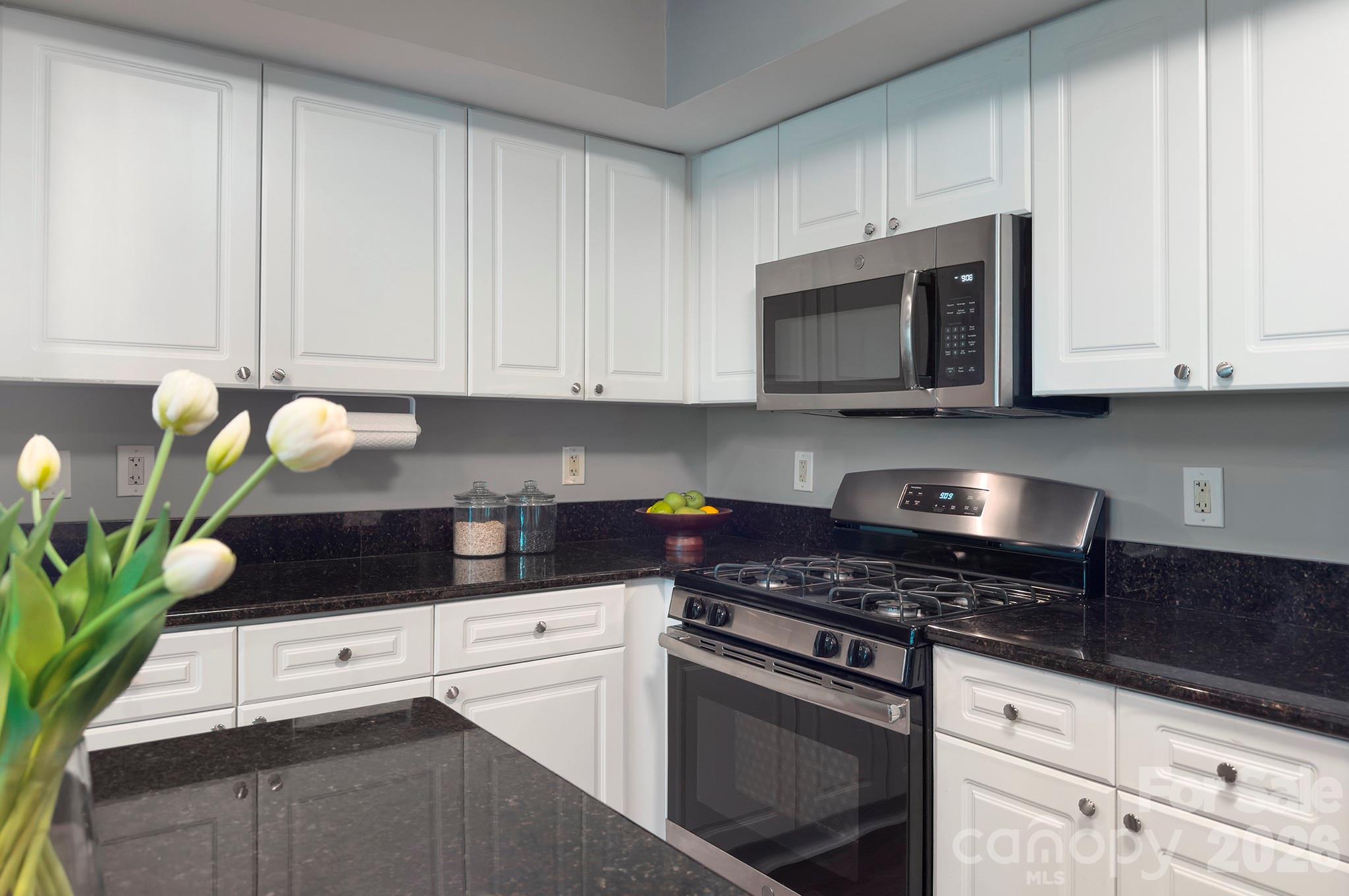 Photo 15 of 405 W 7th Street303, Charlotte, NC