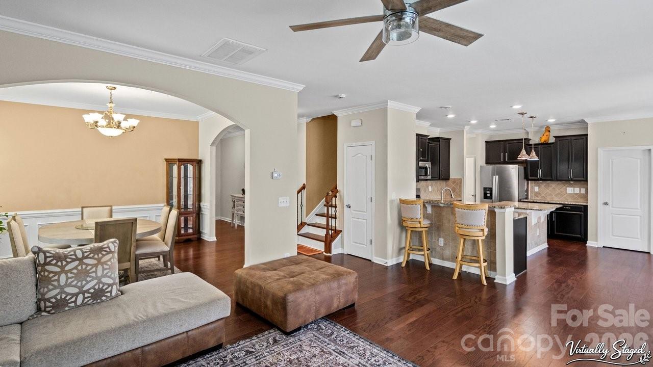 6907 Agnew Drive, Charlotte, NC - photo 7 of 28