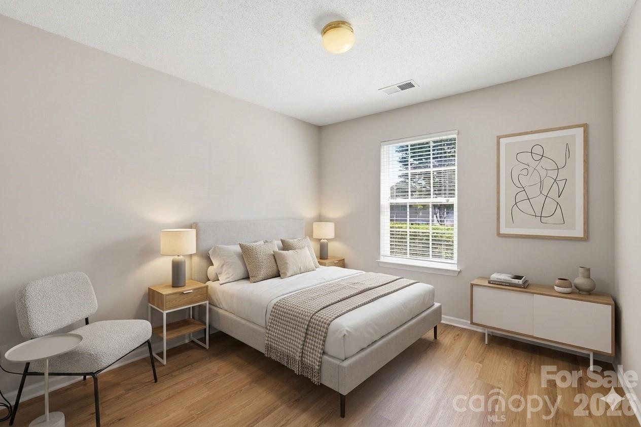 Photo 12 of 7616 Silver Arrow Drive, Charlotte, NC