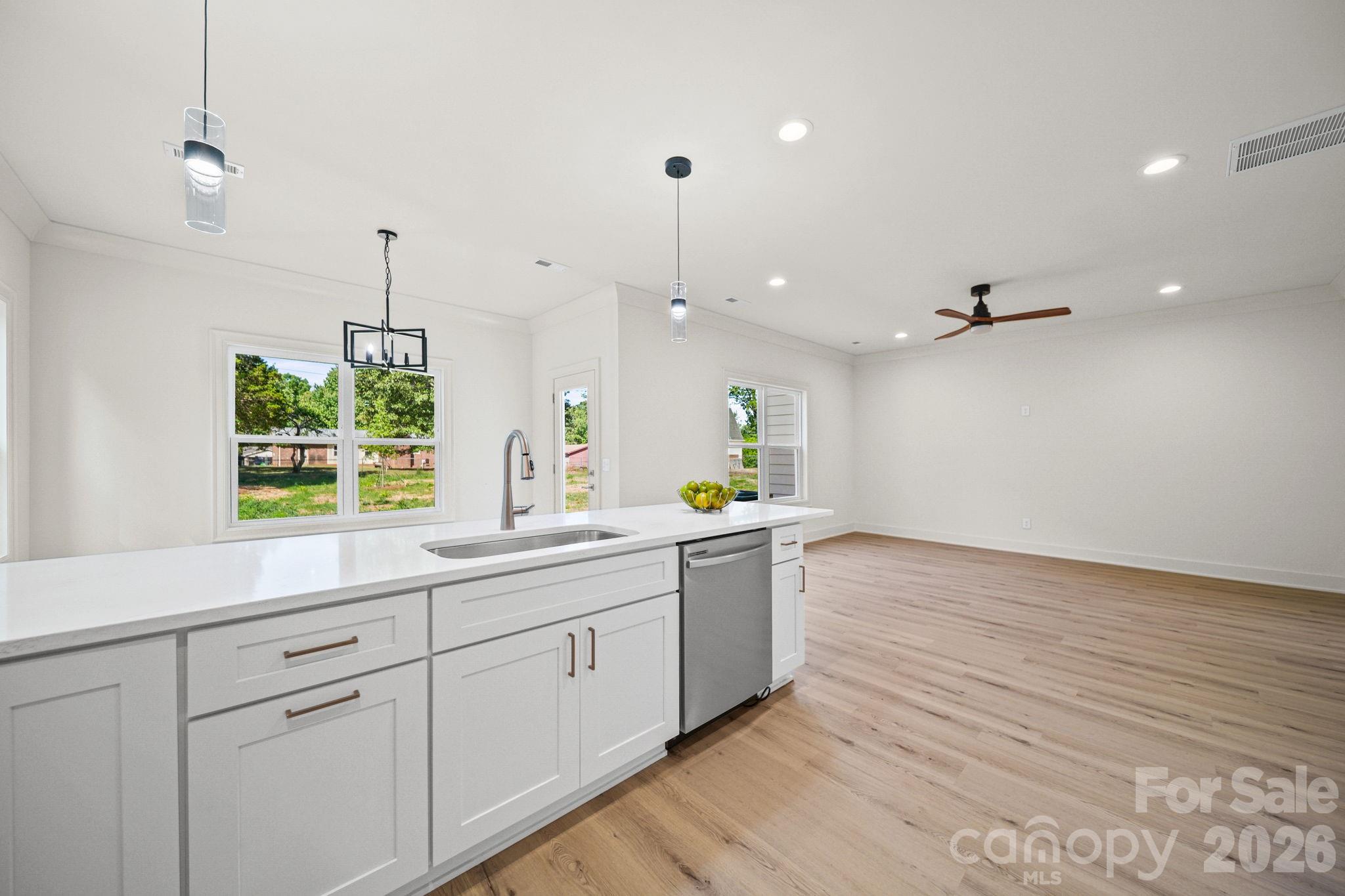 1701 Byrum Street, Charlotte, NC - photo 6 of 33