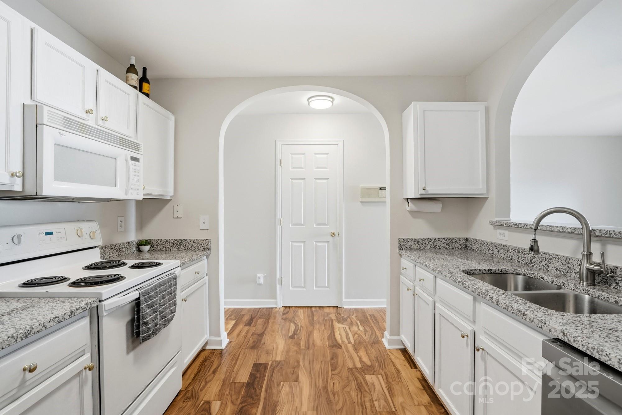 Photo 11 of 3855 Glenlea Commons Drive, Charlotte, NC