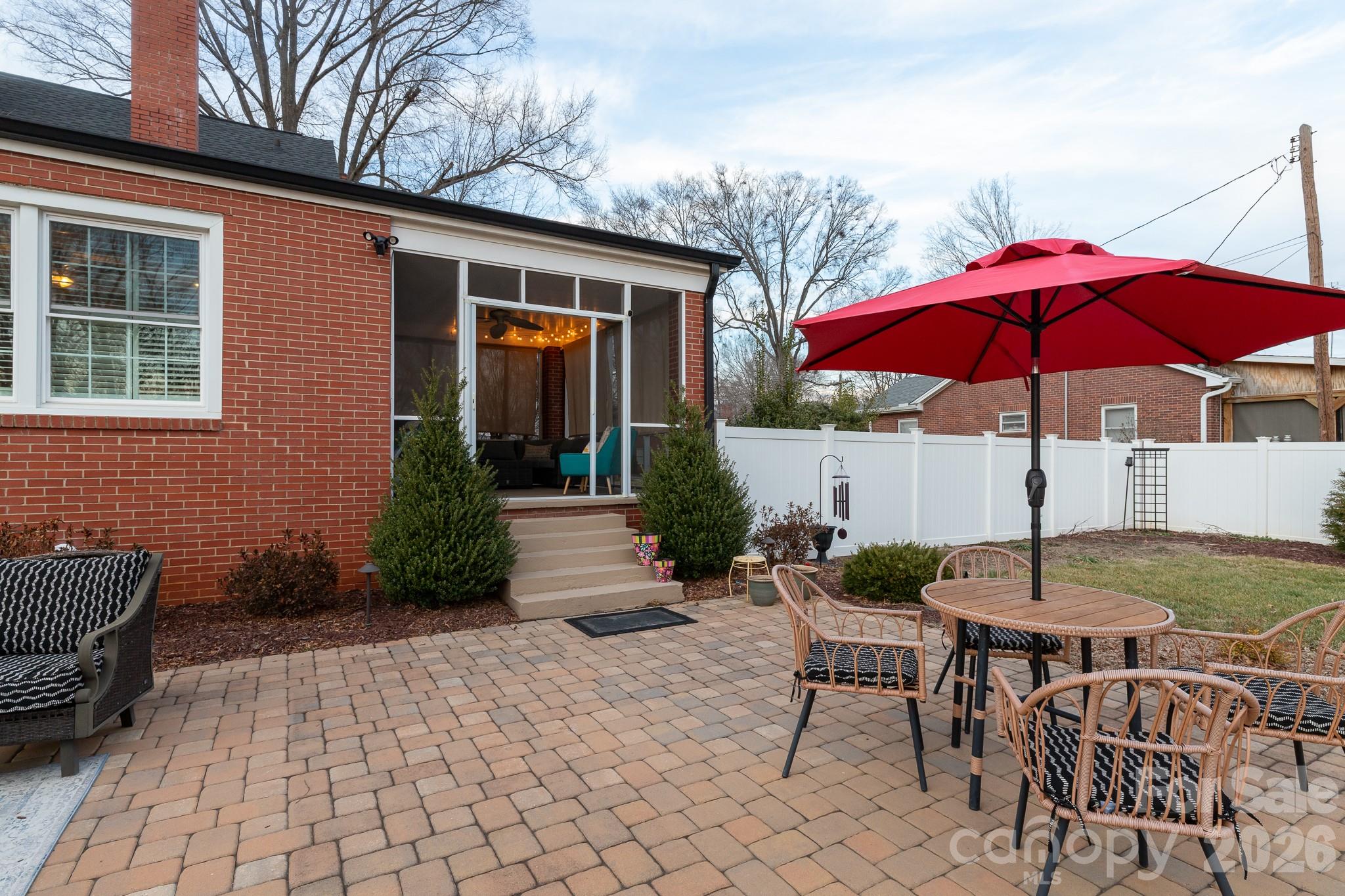 Home for sale at 813 W Mountain Street, Kings Mountain, NC — photo 12 of 38
