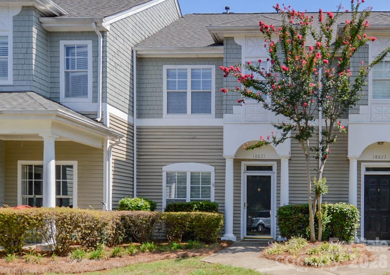 18821 Silver Quay Drive, Cornelius, NC