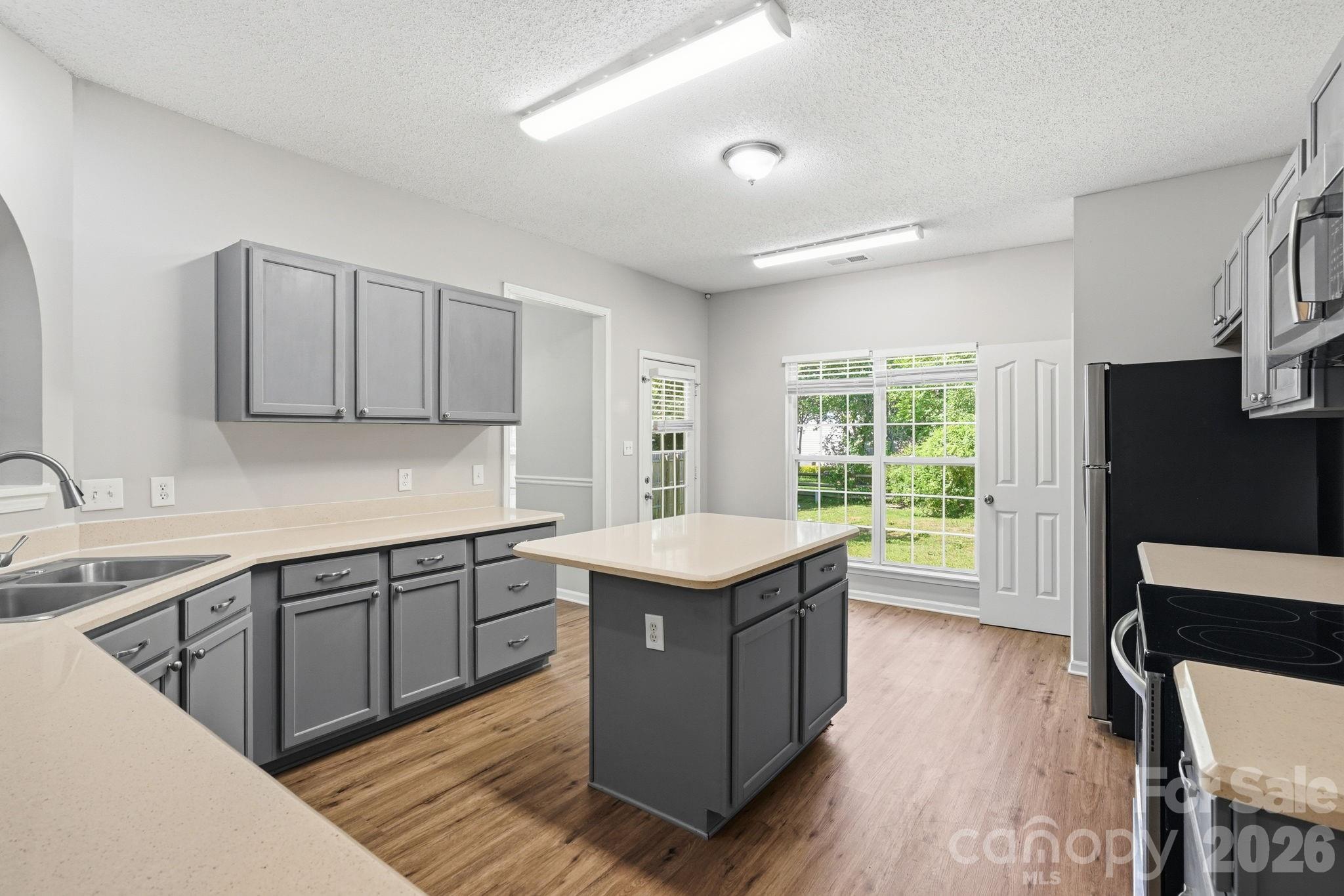 Photo 17 of 4300 David Cox Road, Charlotte, NC