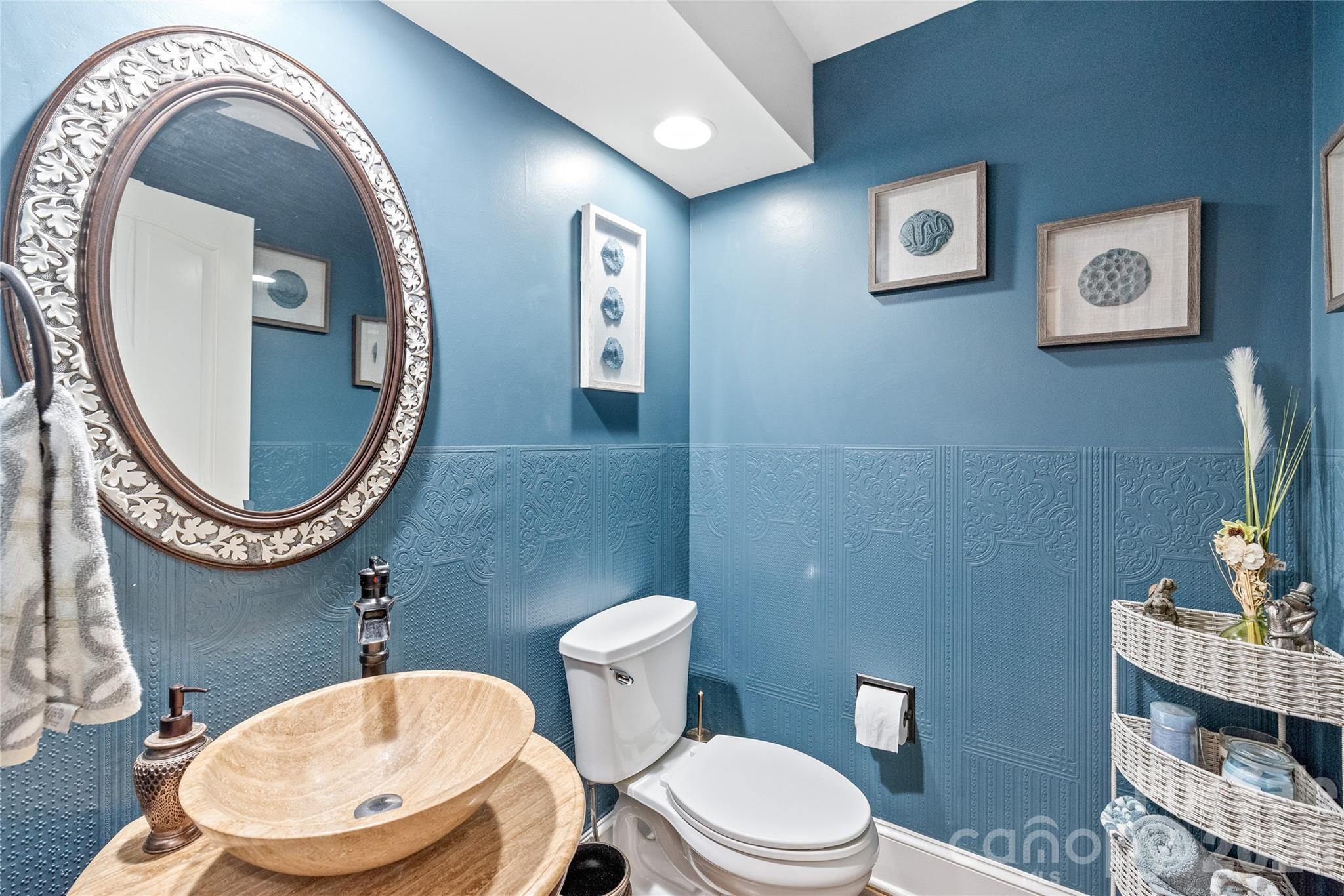 8600 Brownes Pond Lane, Charlotte, NC - photo 34 of 45