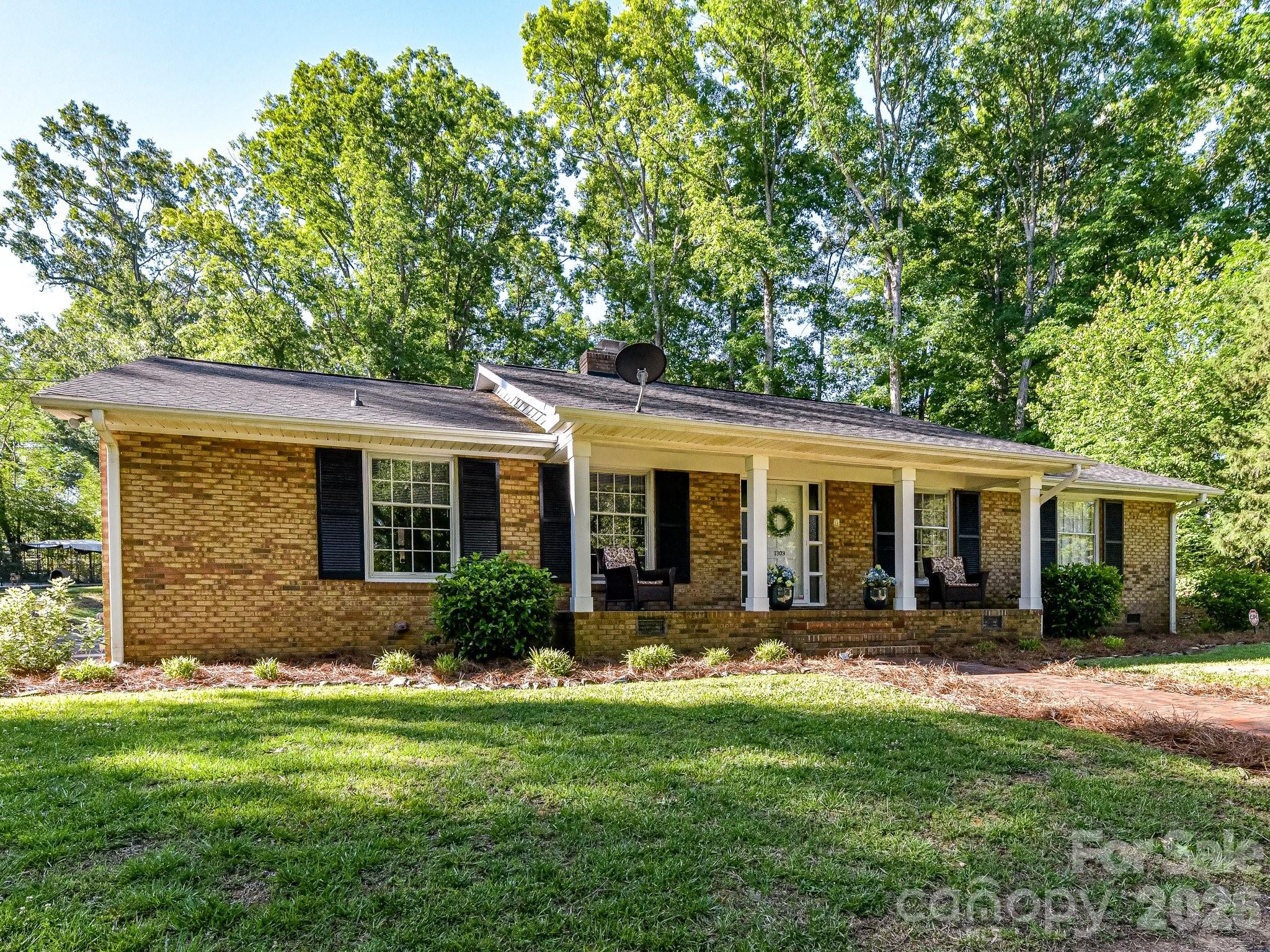 Photo 4 of 1303 Quail Drive, Monroe, NC