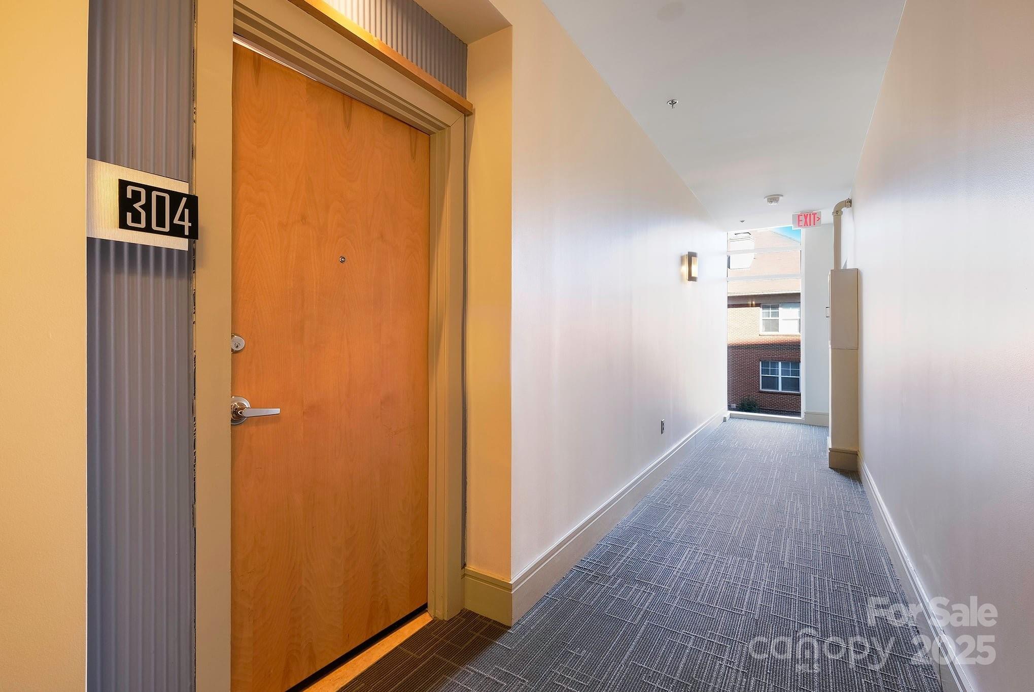 Photo 4 of 505 E Sixth Street304, Charlotte, NC