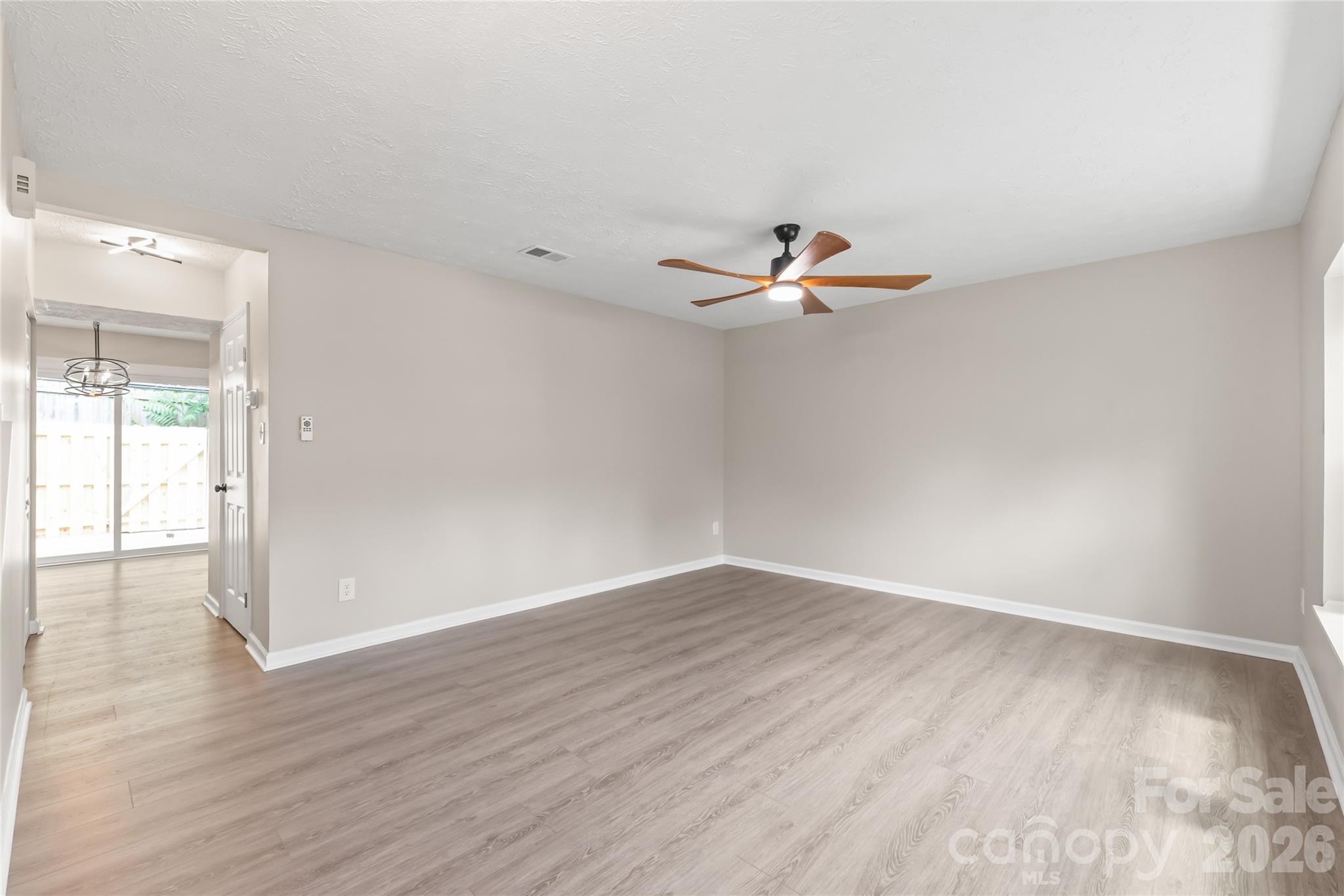Photo 5 of 1221 Scaleybark RoadF, Charlotte, NC