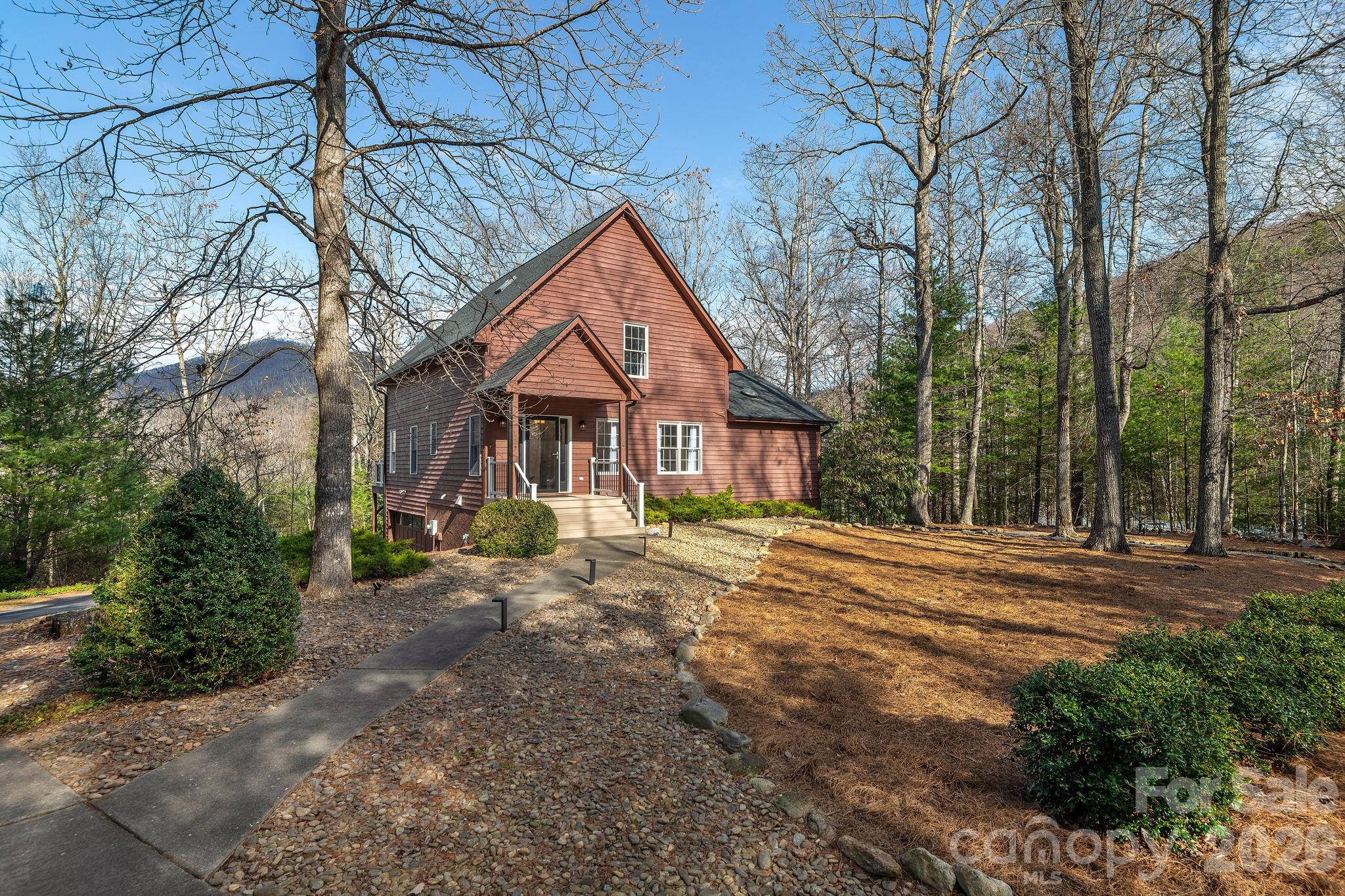 125 Buffalo Trail, Asheville, NC - photo 3 of 39