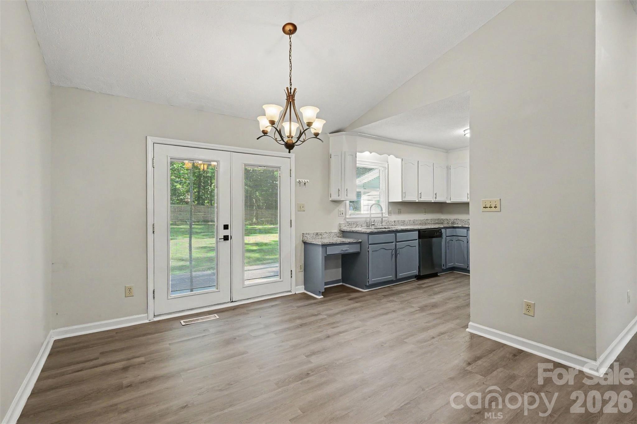 Home for sale at 2716 Starnes Road, Charlotte, NC — photo 6 of 23