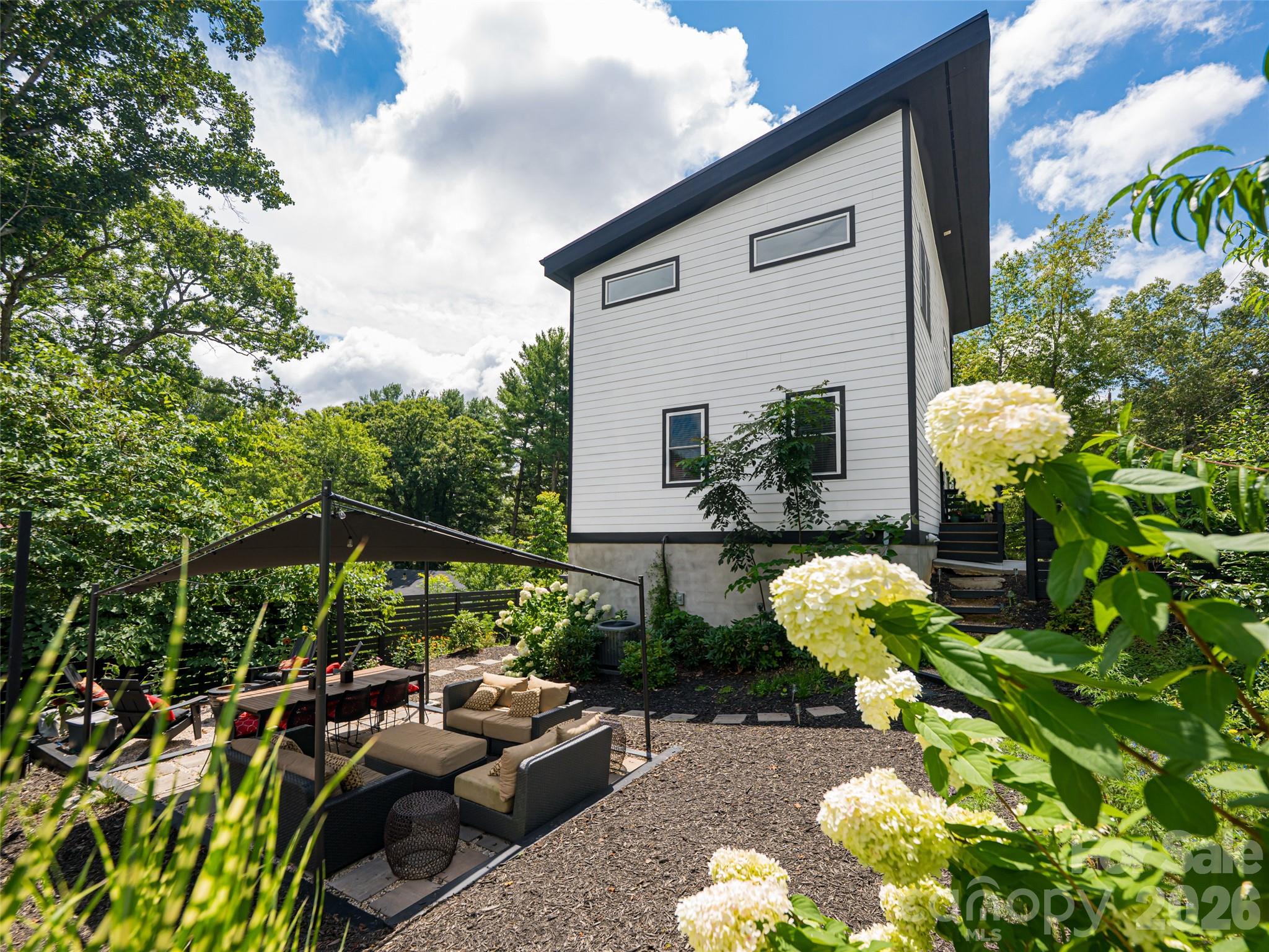 197 Chatham Road, Asheville, NC - photo 4 of 47