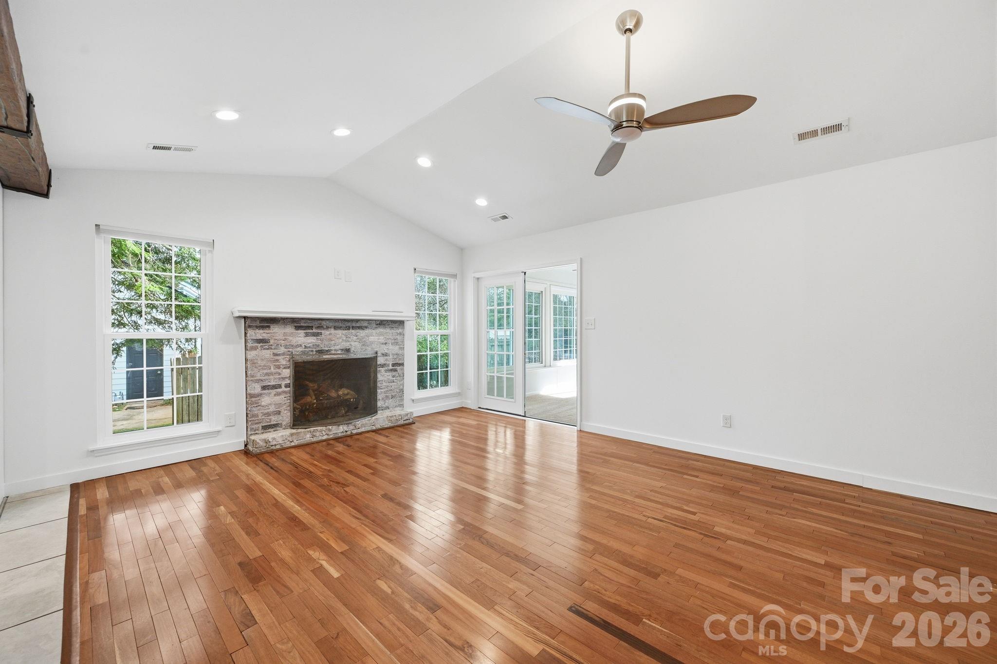 Photo 13 of 2717 Olde Whitehall Road, Charlotte, NC