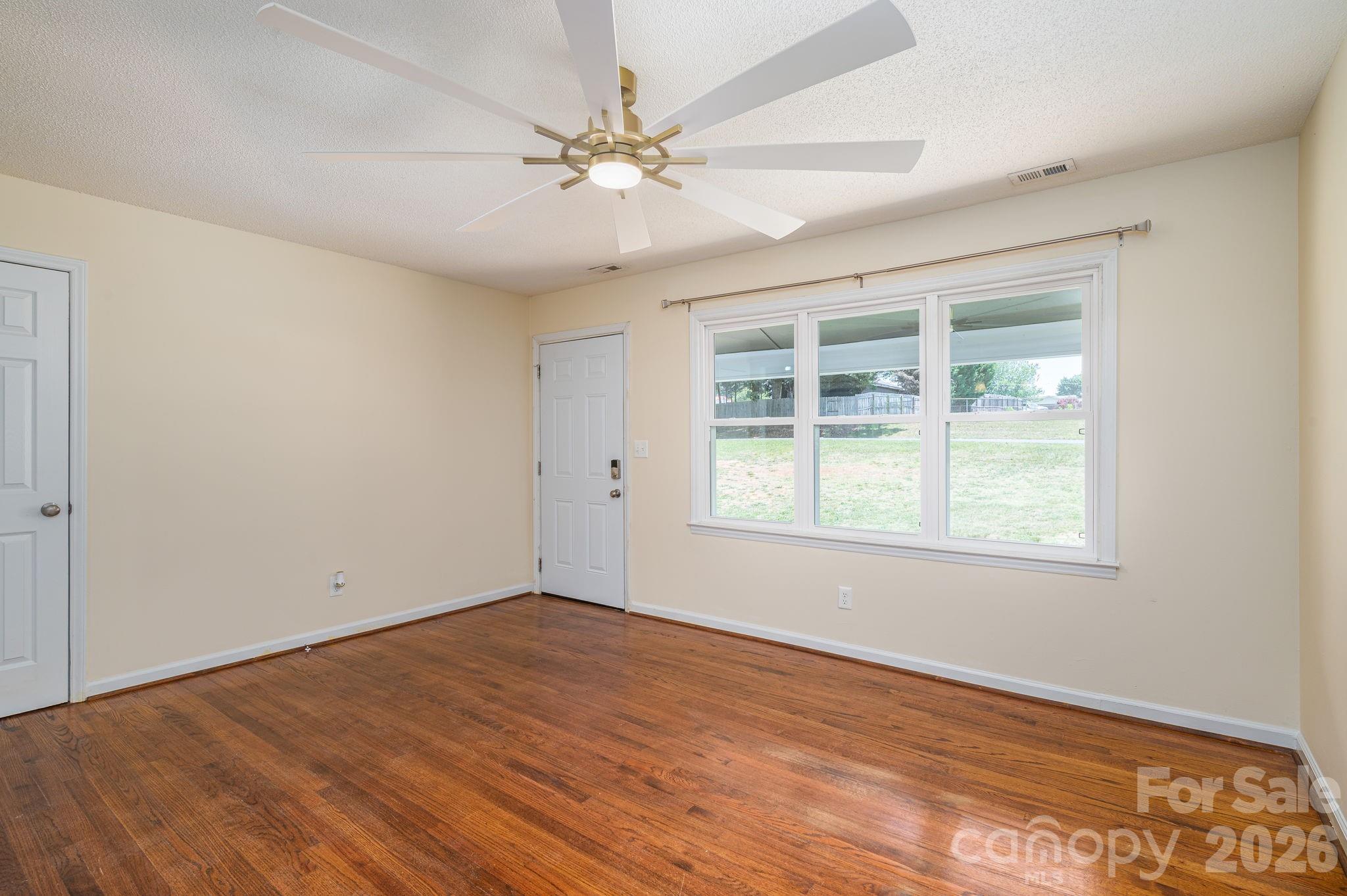 413 Bell Road, Kings Mountain, NC - photo 6 of 48