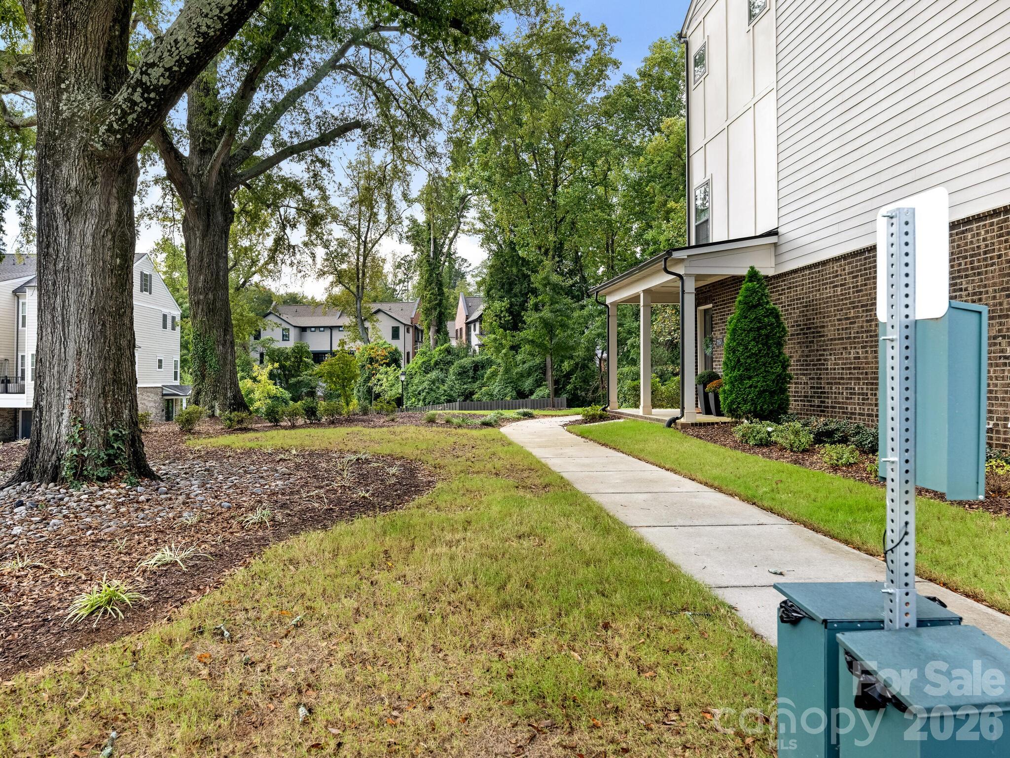 2555 Deacon Avenue, Charlotte, NC - photo 30 of 36