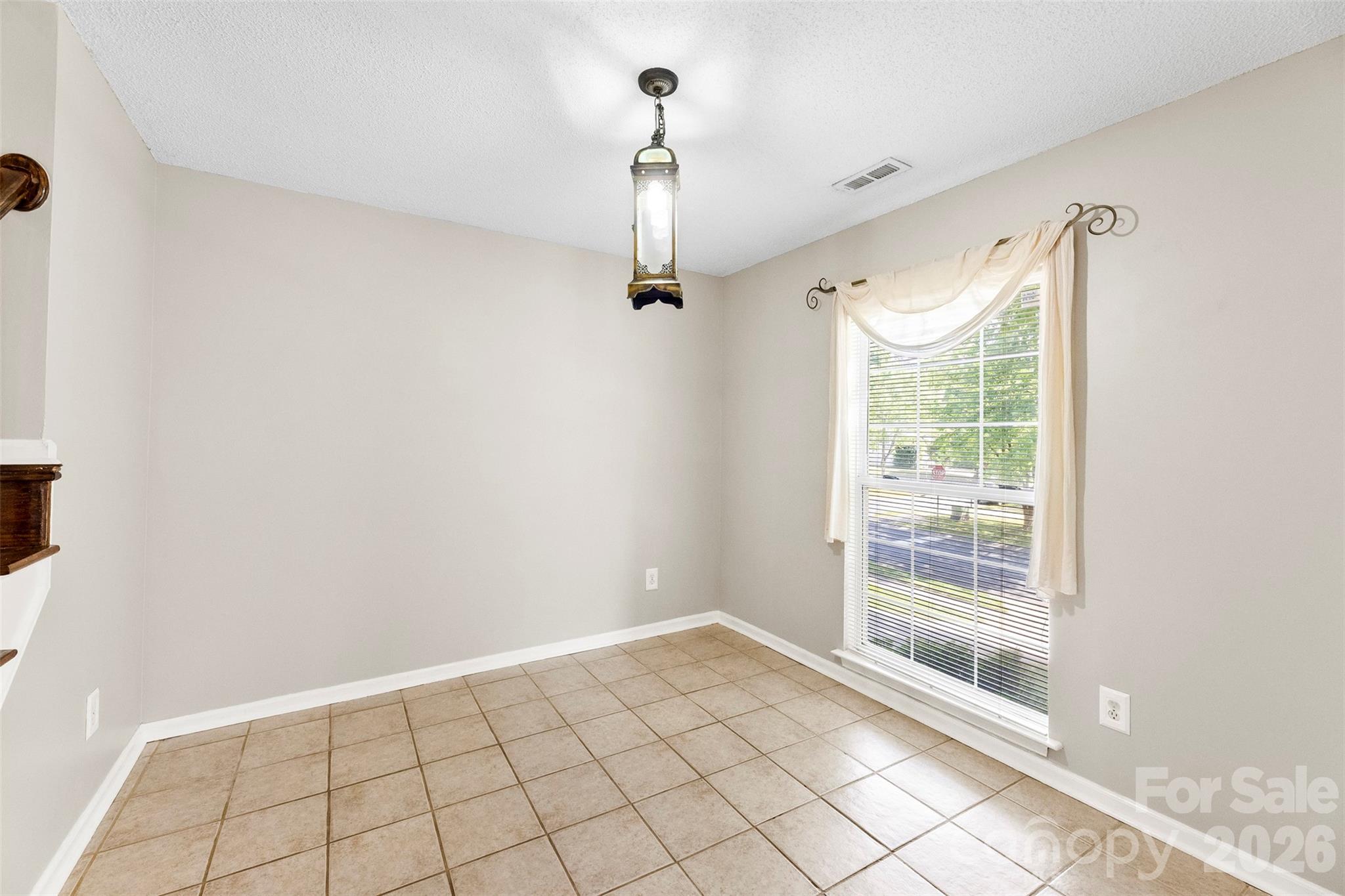 Photo 16 of 15027 Ashlight Drive, Charlotte, NC