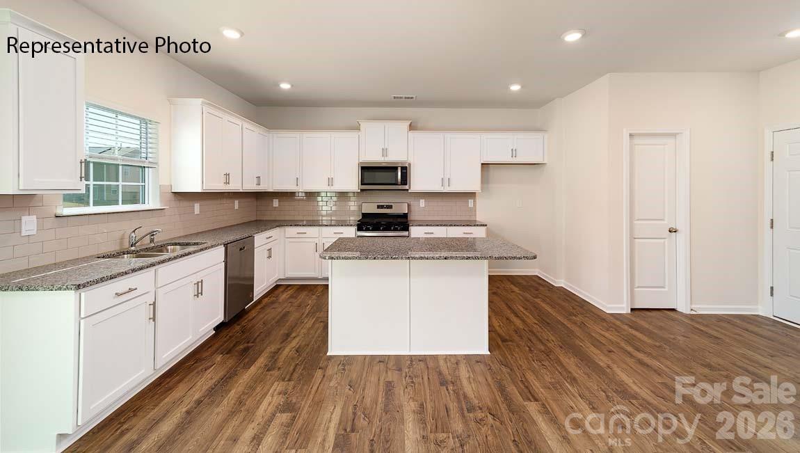 Photo 4 of 127 Pecan Grove Lane, Statesville, NC