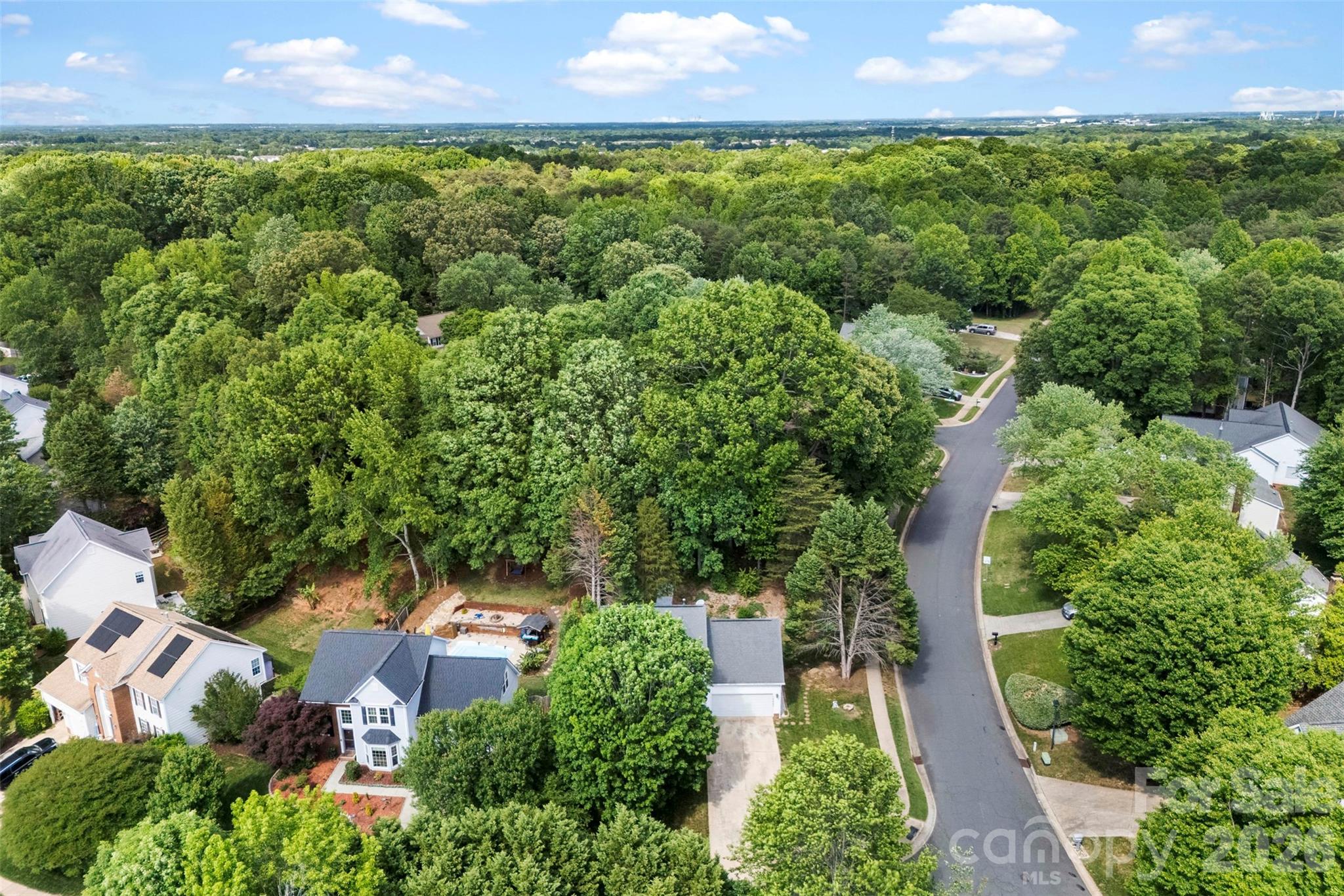 Photo 32 of 15027 Ashlight Drive, Charlotte, NC