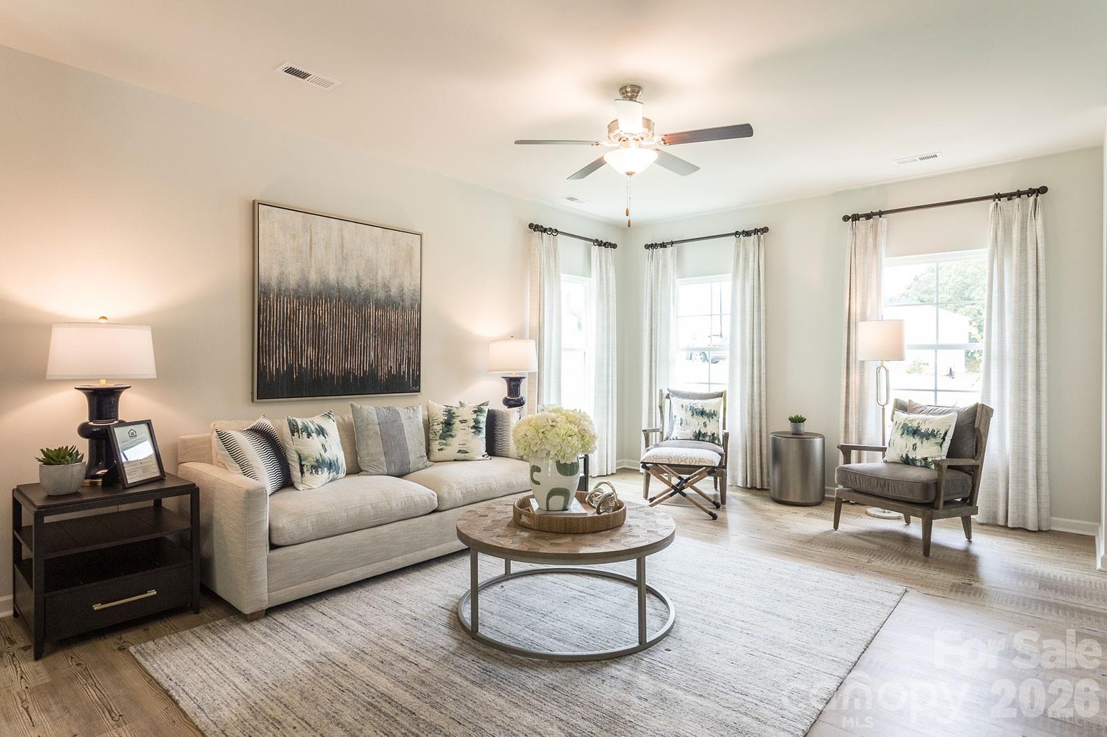 Photo 5 of 4021 Juno Drive, Charlotte, NC