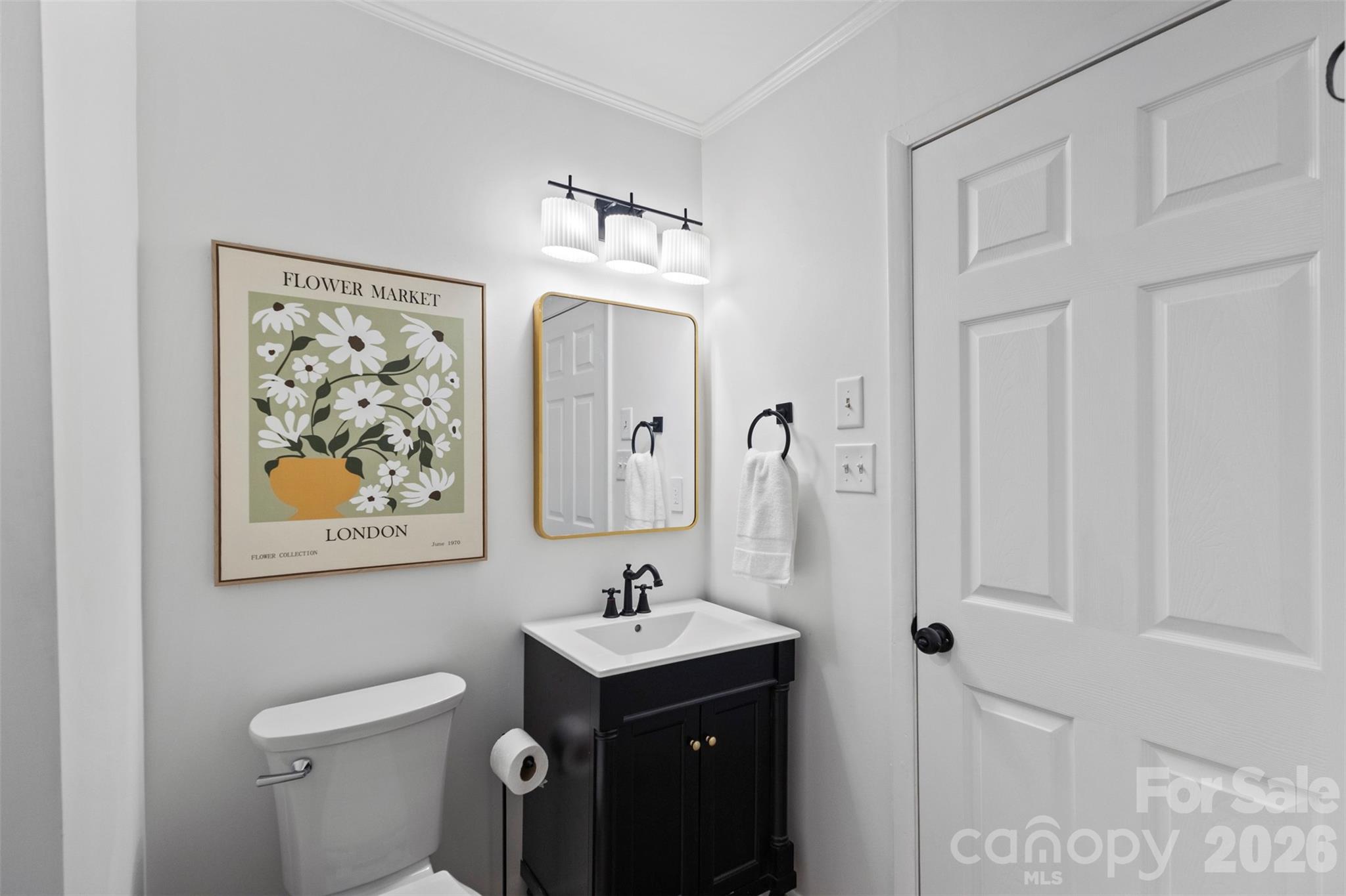Photo 10 of 3840 Colebrook Road, Charlotte, NC