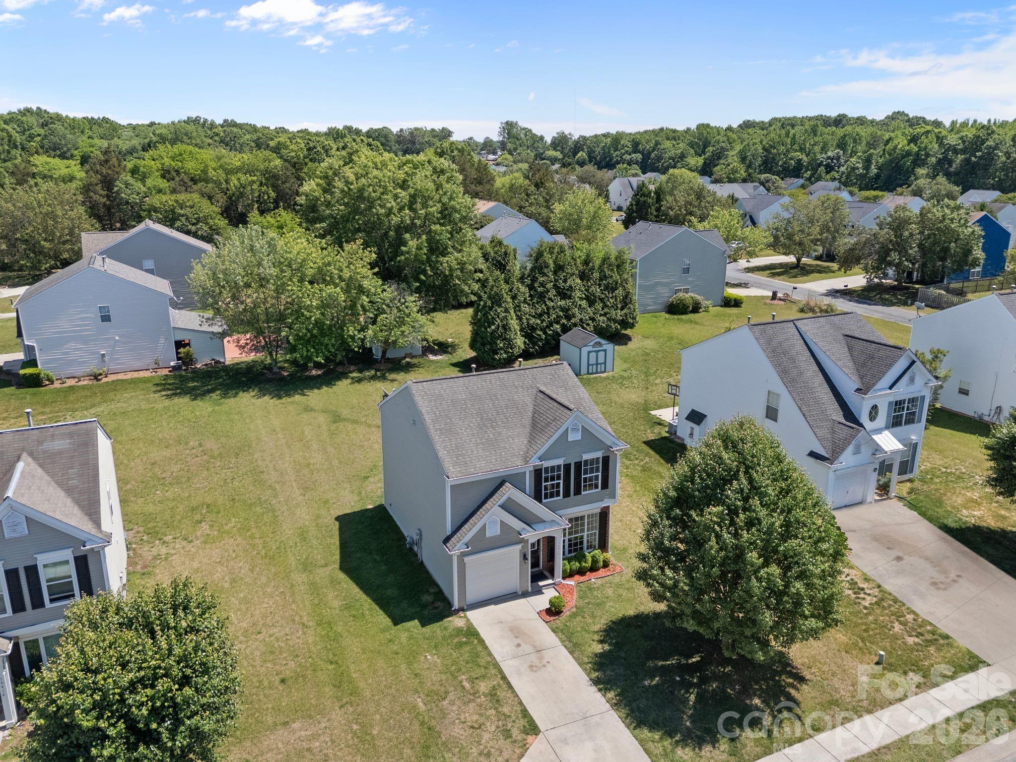 Photo 6 of 10410 Roundleaf Drive, Charlotte, NC