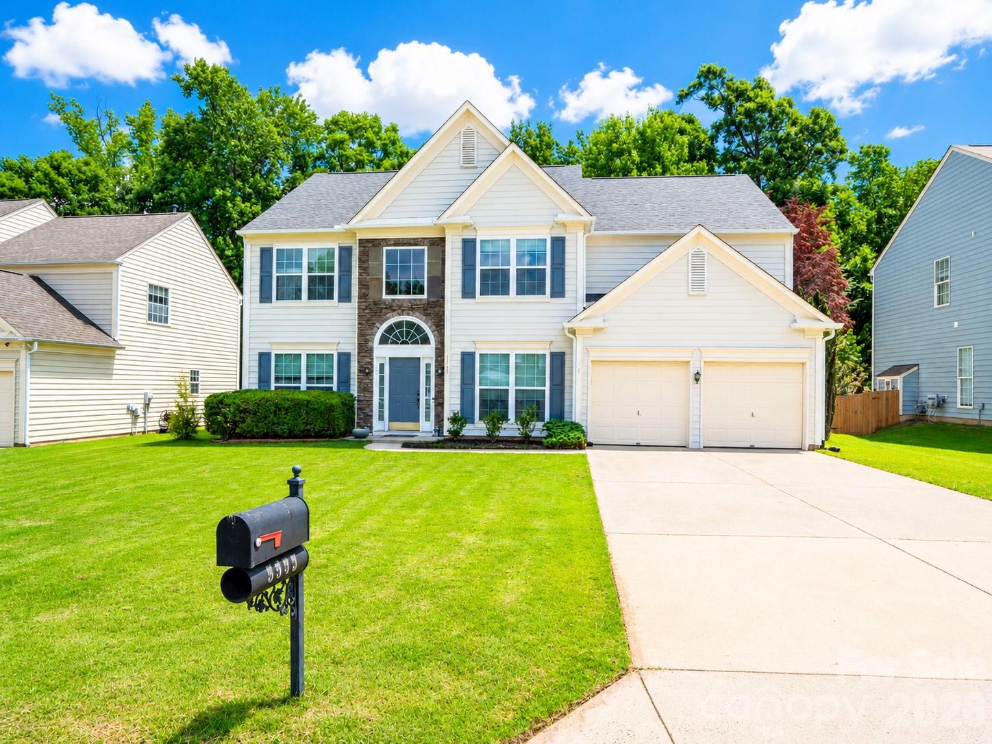 Home for sale at 3543 Manor House Drive, Charlotte, NC — photo 1 of 48