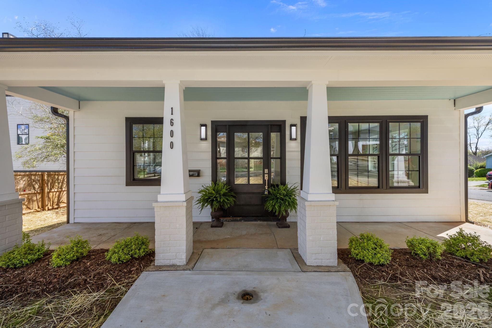 1600 Julia Maulden Place, Charlotte, NC - photo 2 of 39