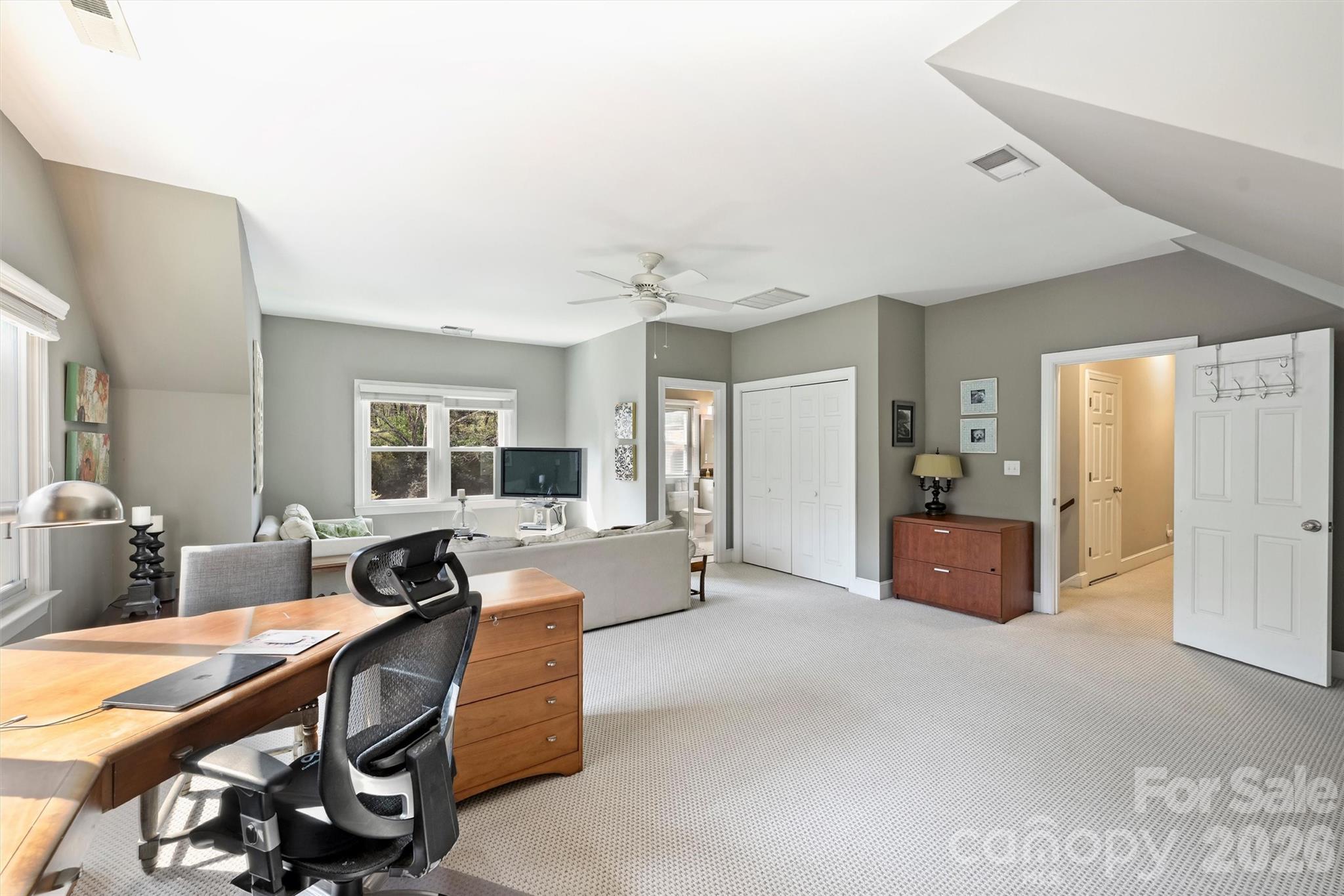 Photo 32 of 9618 Verdun Drive, Charlotte, NC